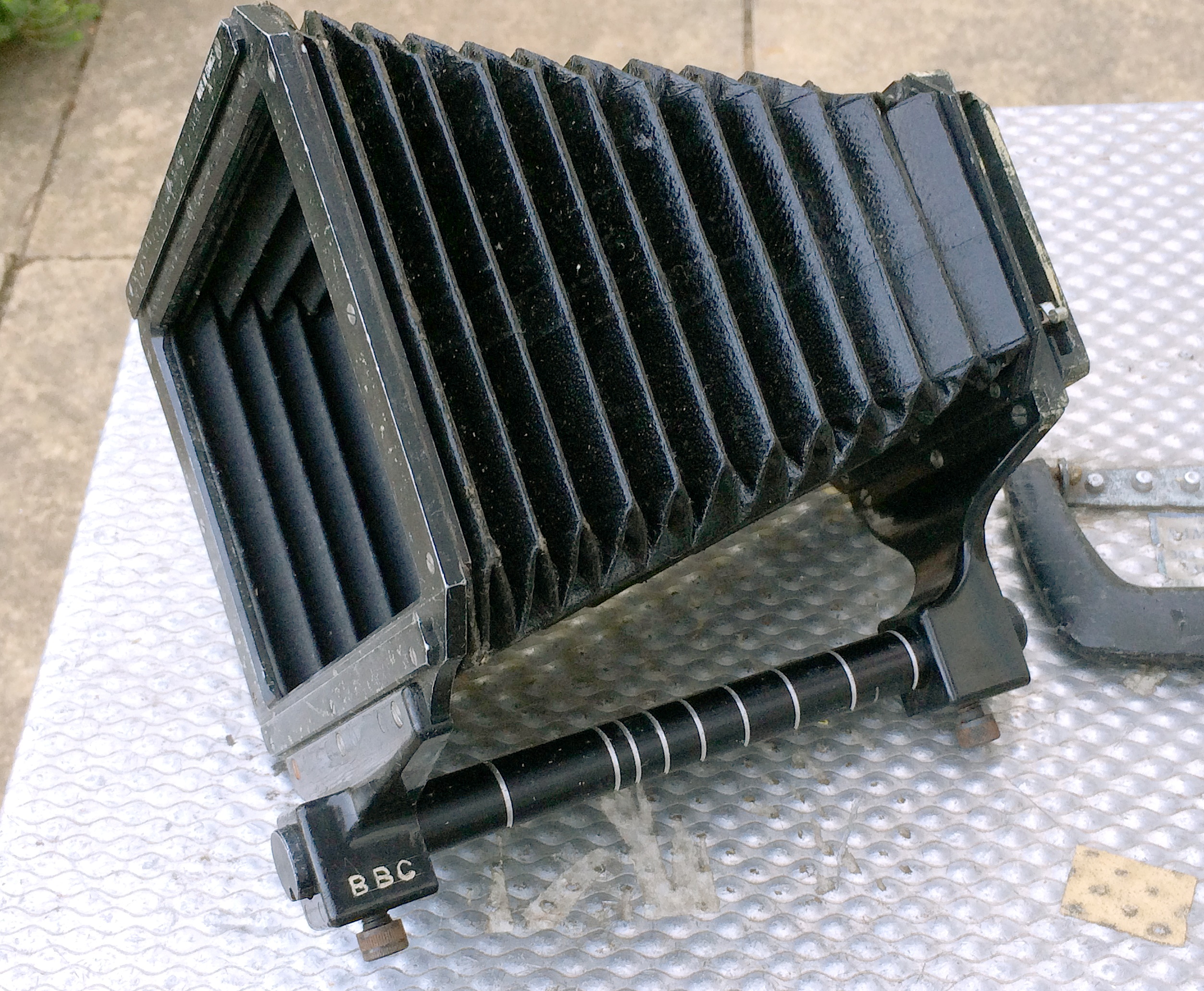 Lot 262 - Éclair NPR 16mm Cine Camera Body with Finder