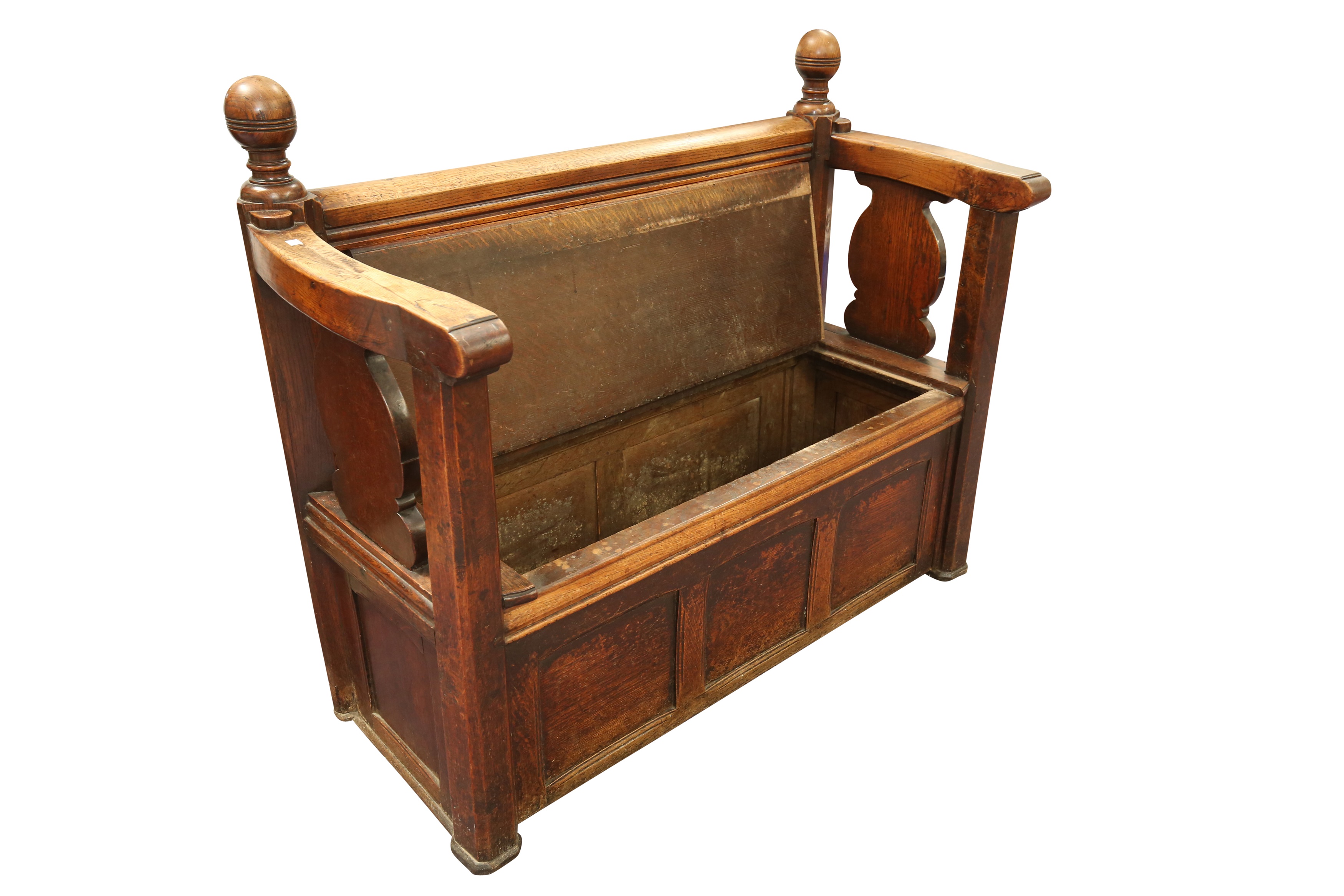 Lot 245 - AN OAK PANELLED SETTLE, 18TH CENTURY