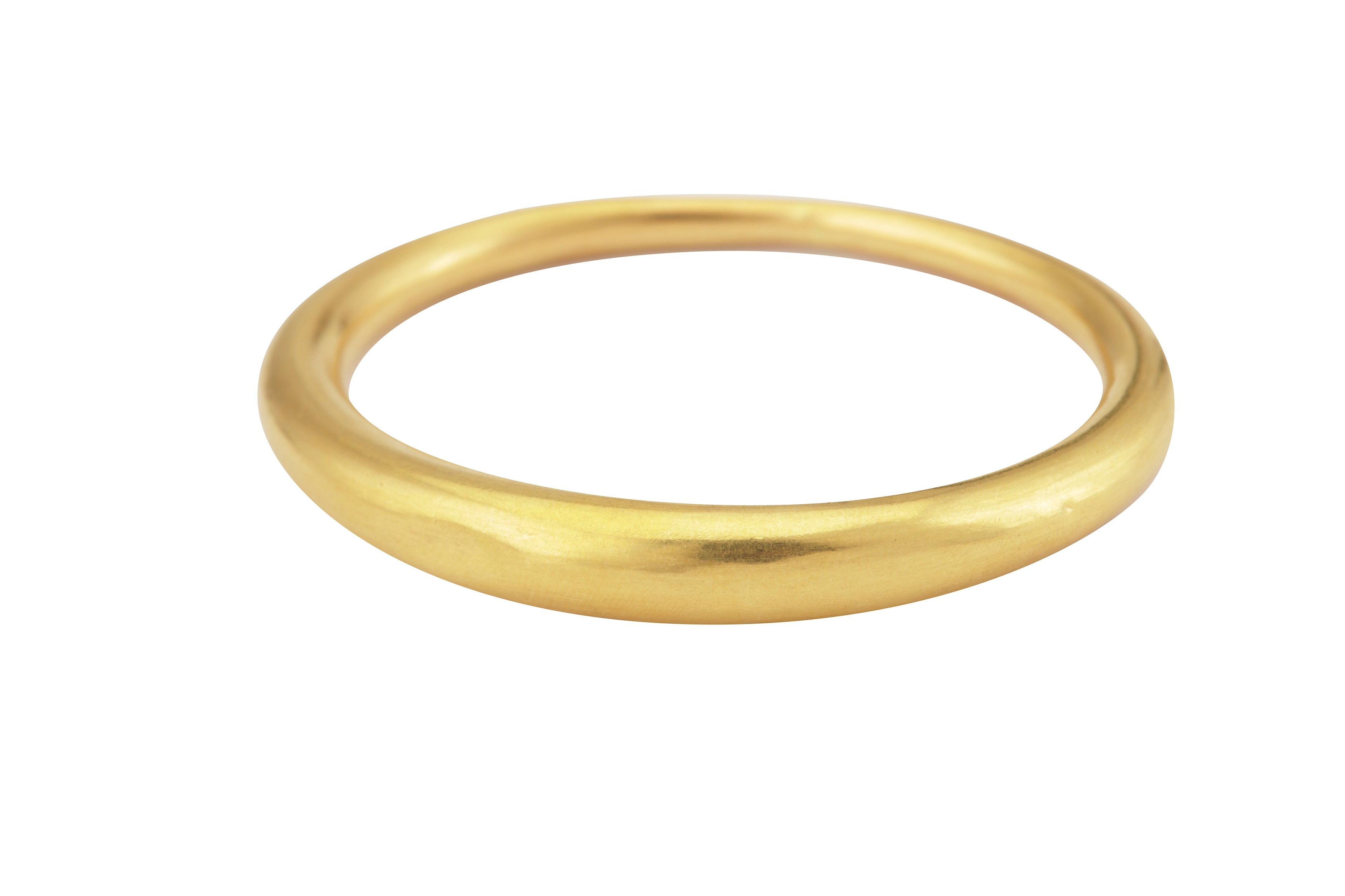 Lot 82 - A gold large bangle
