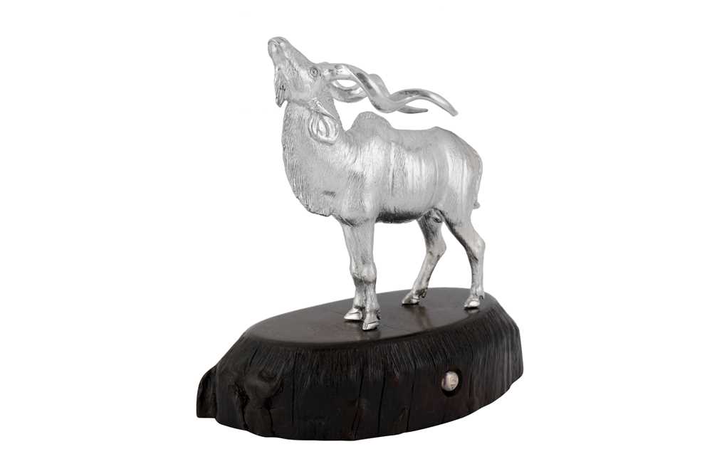 Lot 175 - A contemporary Zimbabwean silver model of a