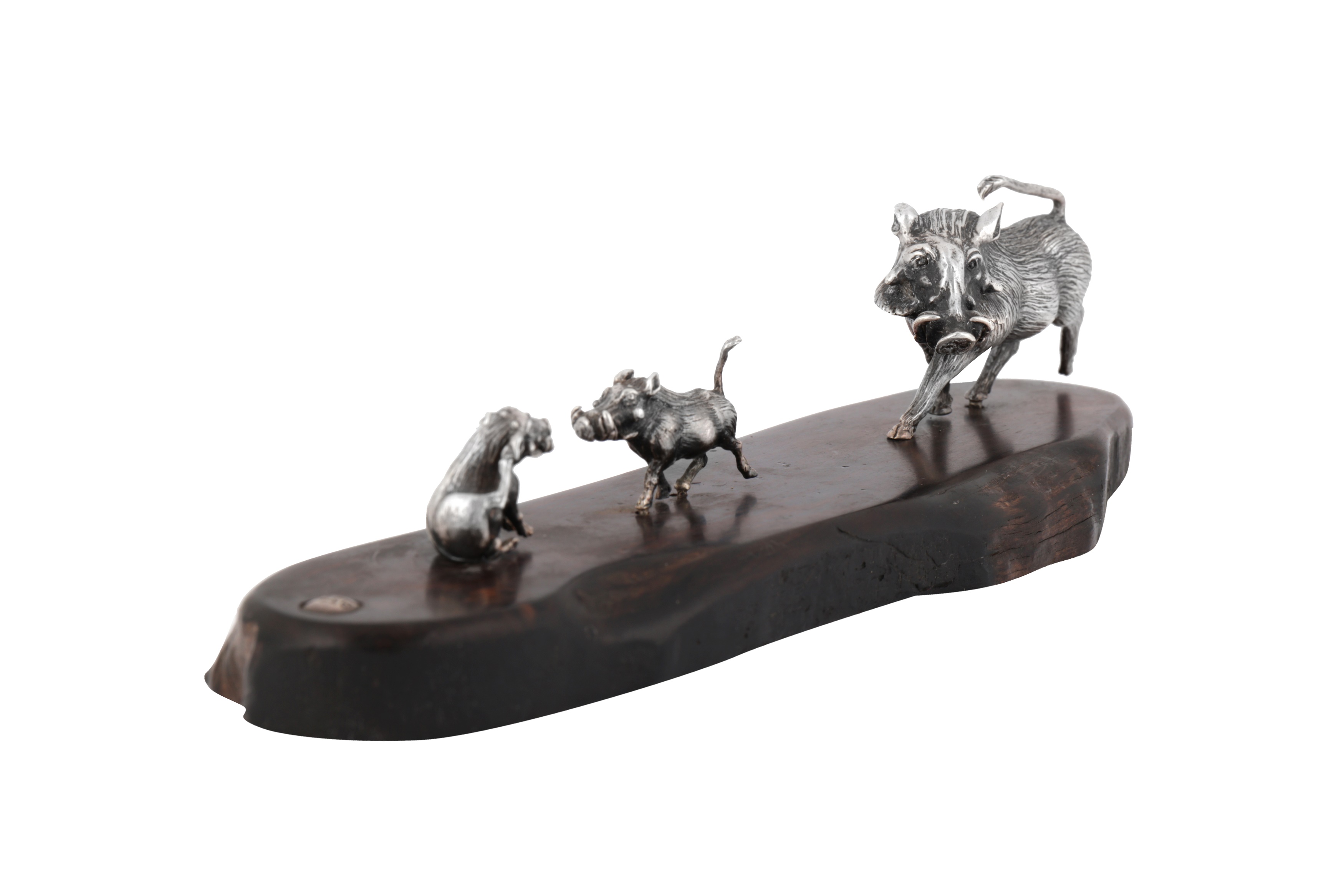 Lot 340 - A contemporary Zimbabwean model of a warthog