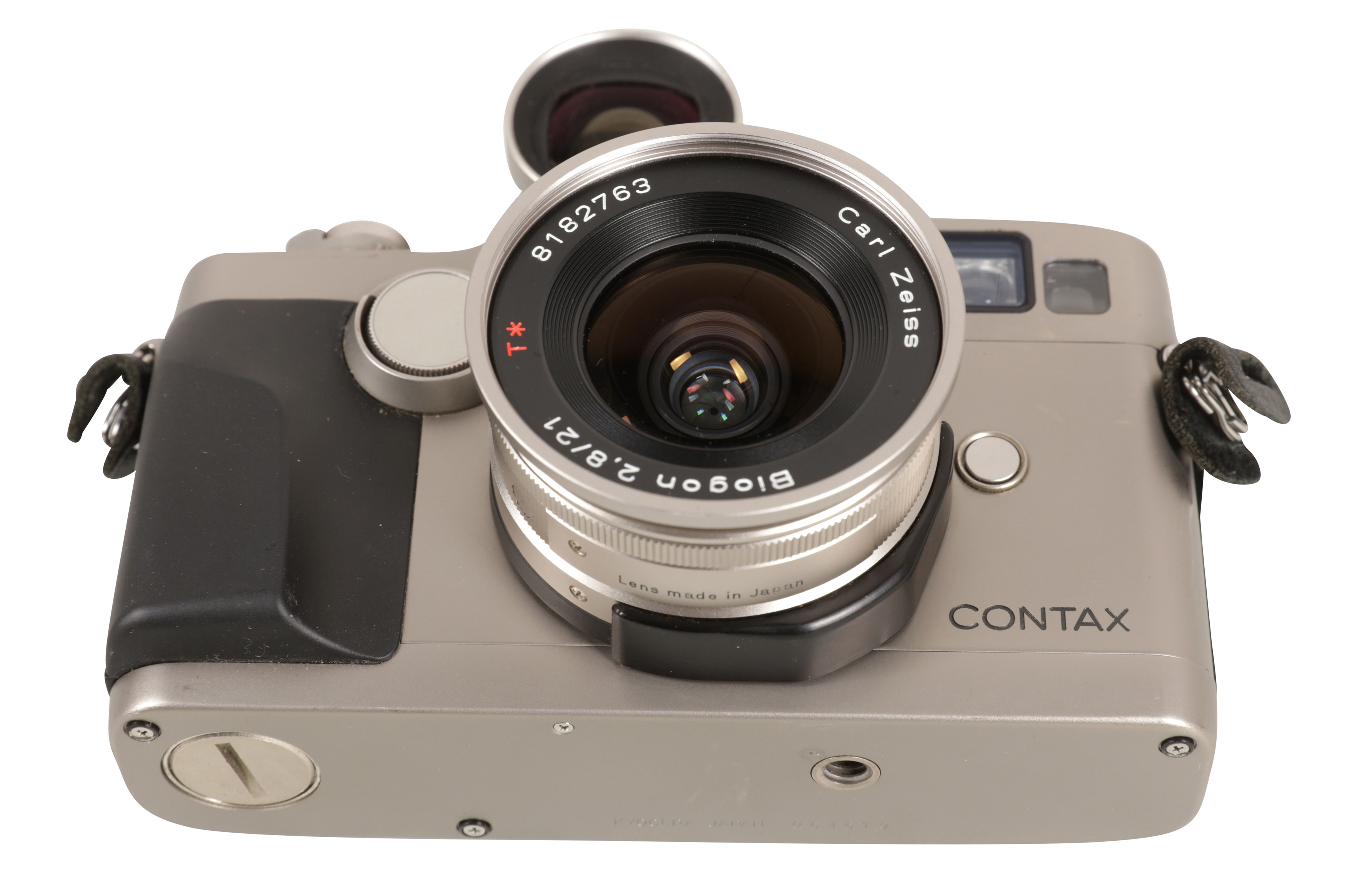 Lot 430 - A Contax G2 Rangefinder Camera