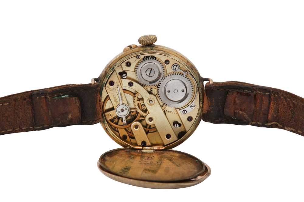 Lot 76 - TRENCH WATCH.