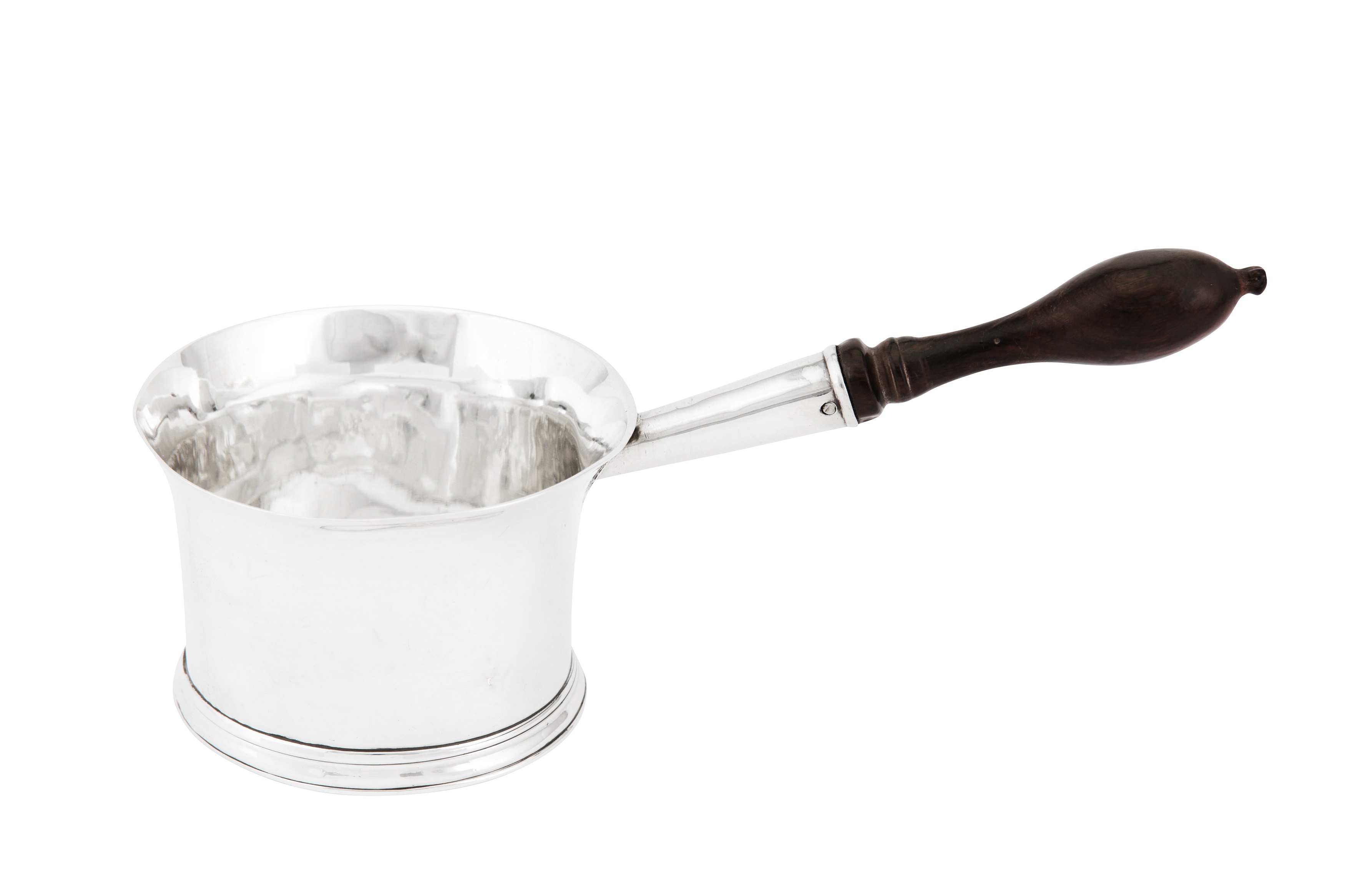 Lot 693 - A George II sterling silver brandy pan,
