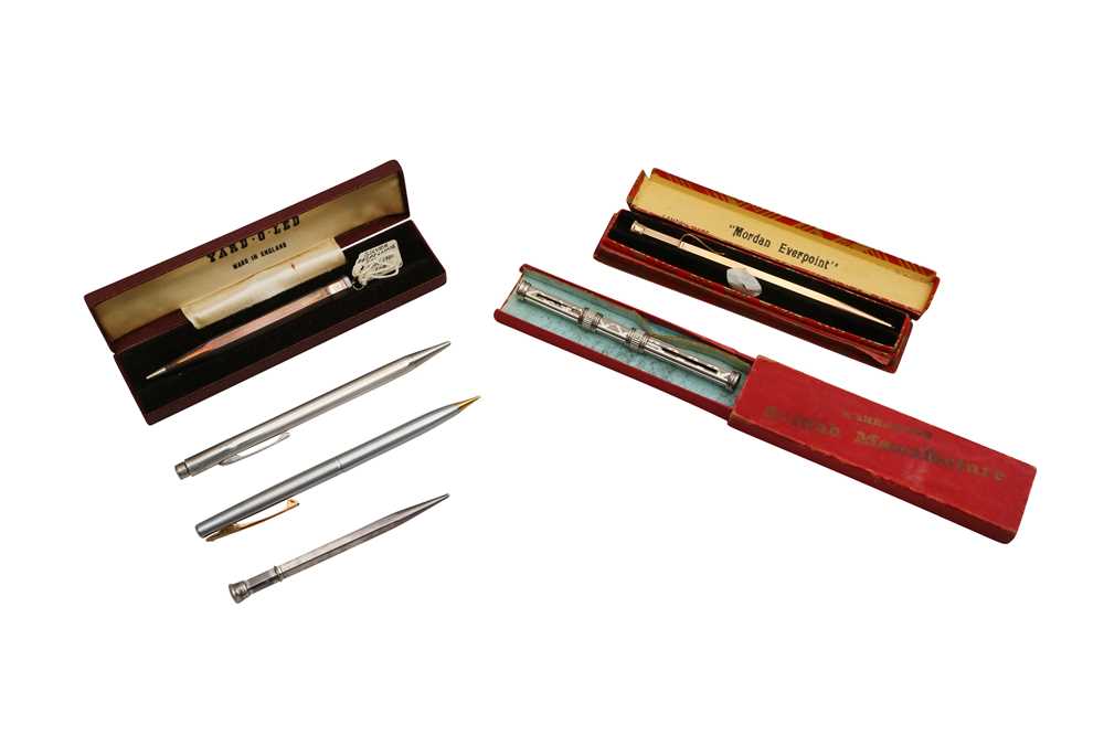 Lot 354 - A GROUP OF SIX PROPELLING PENCILS