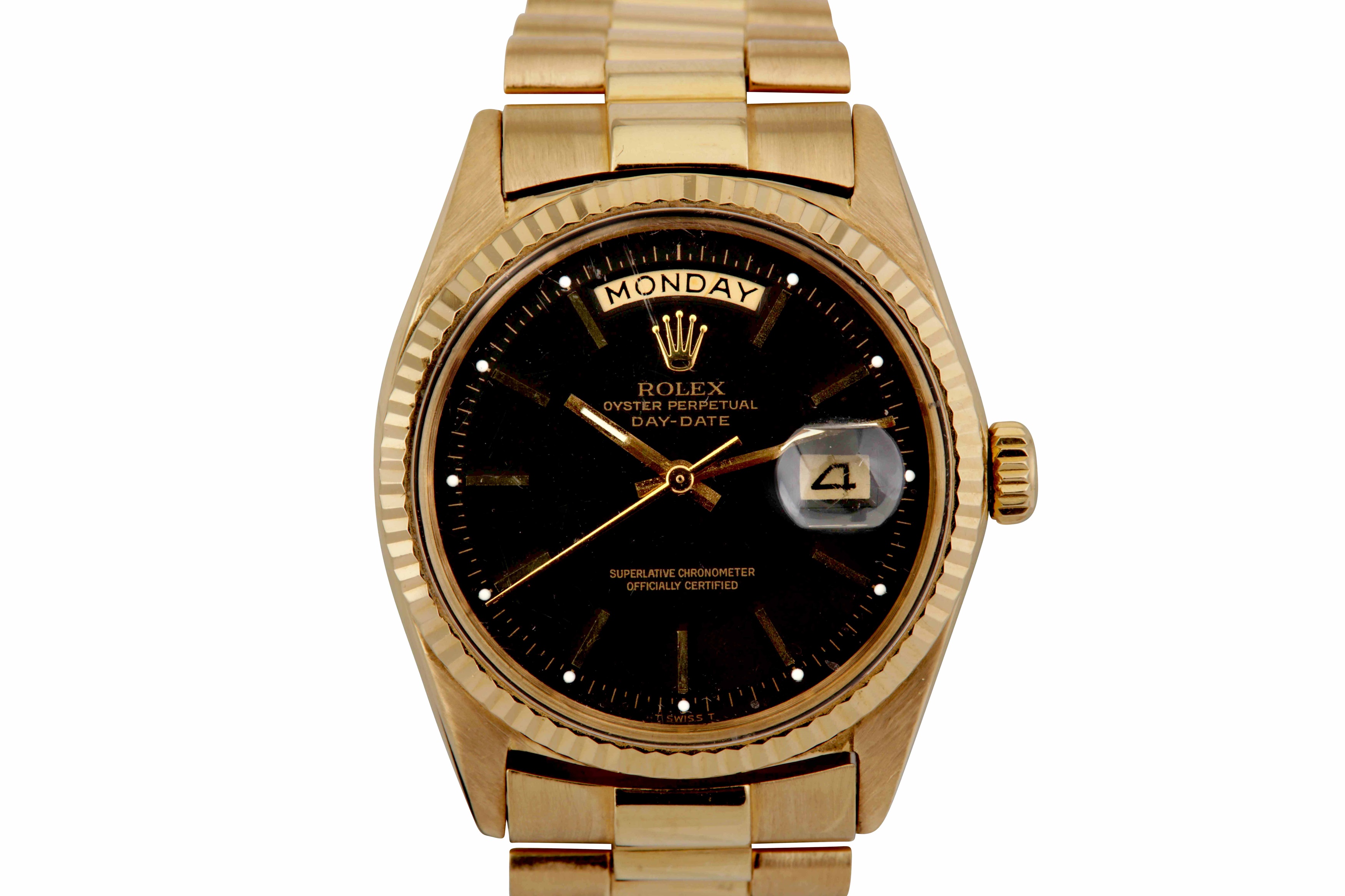 Lot 163 - ROLEX.