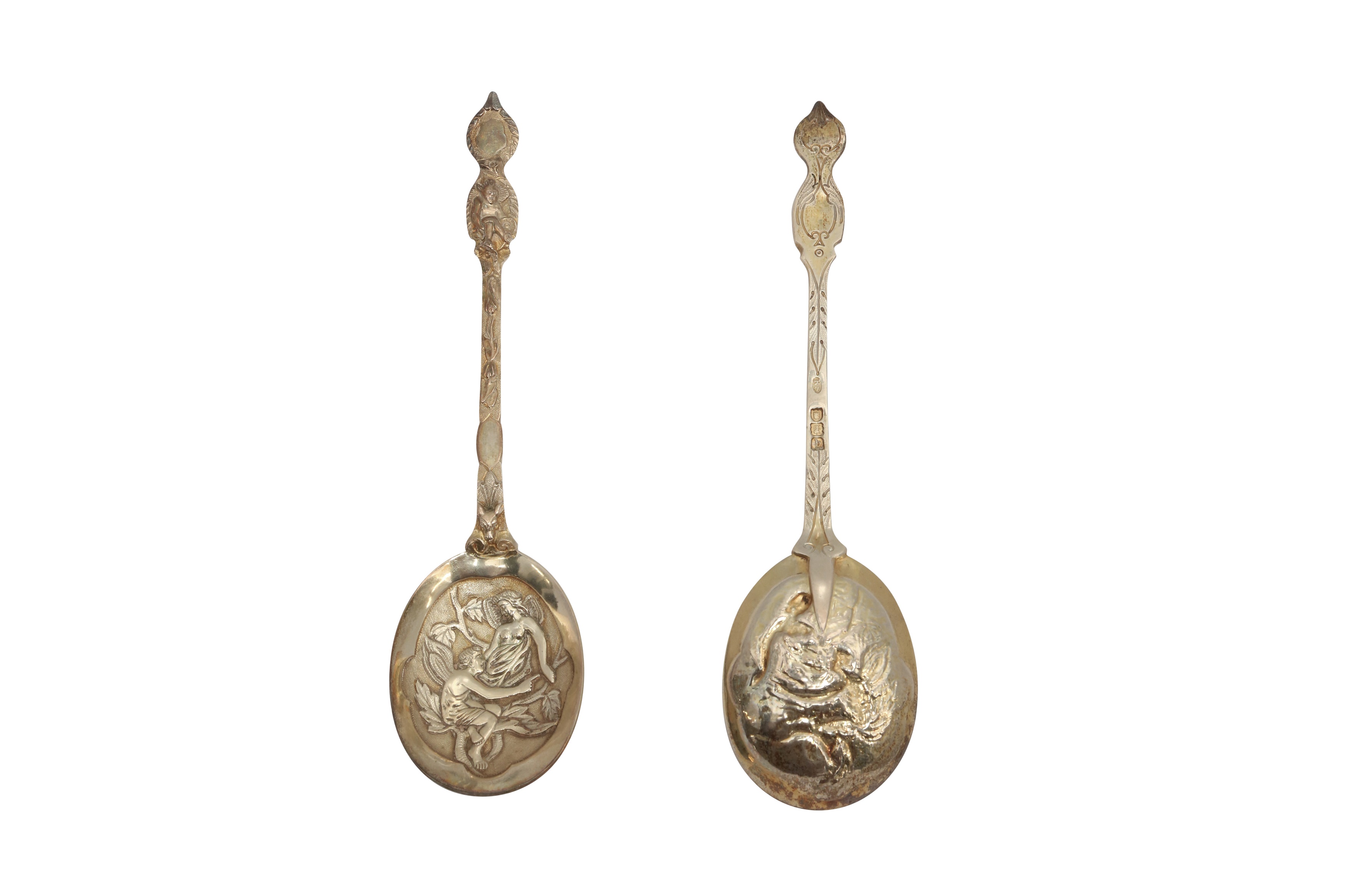 Lot 214 - A CASED SET OF VICTORIAN STERLING SILVER