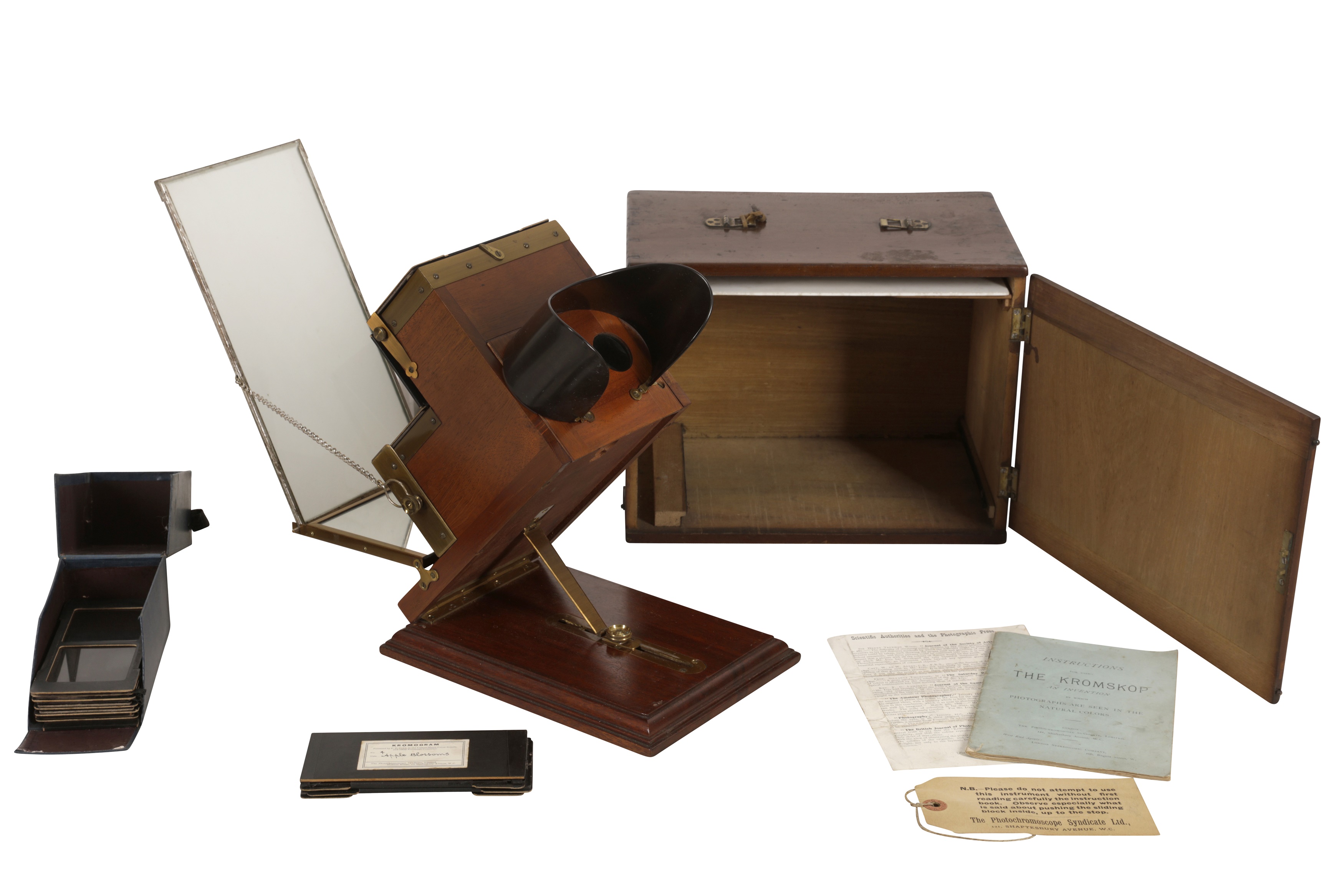 Lot 36 - An Ives' Patent Stereo Kromoskop