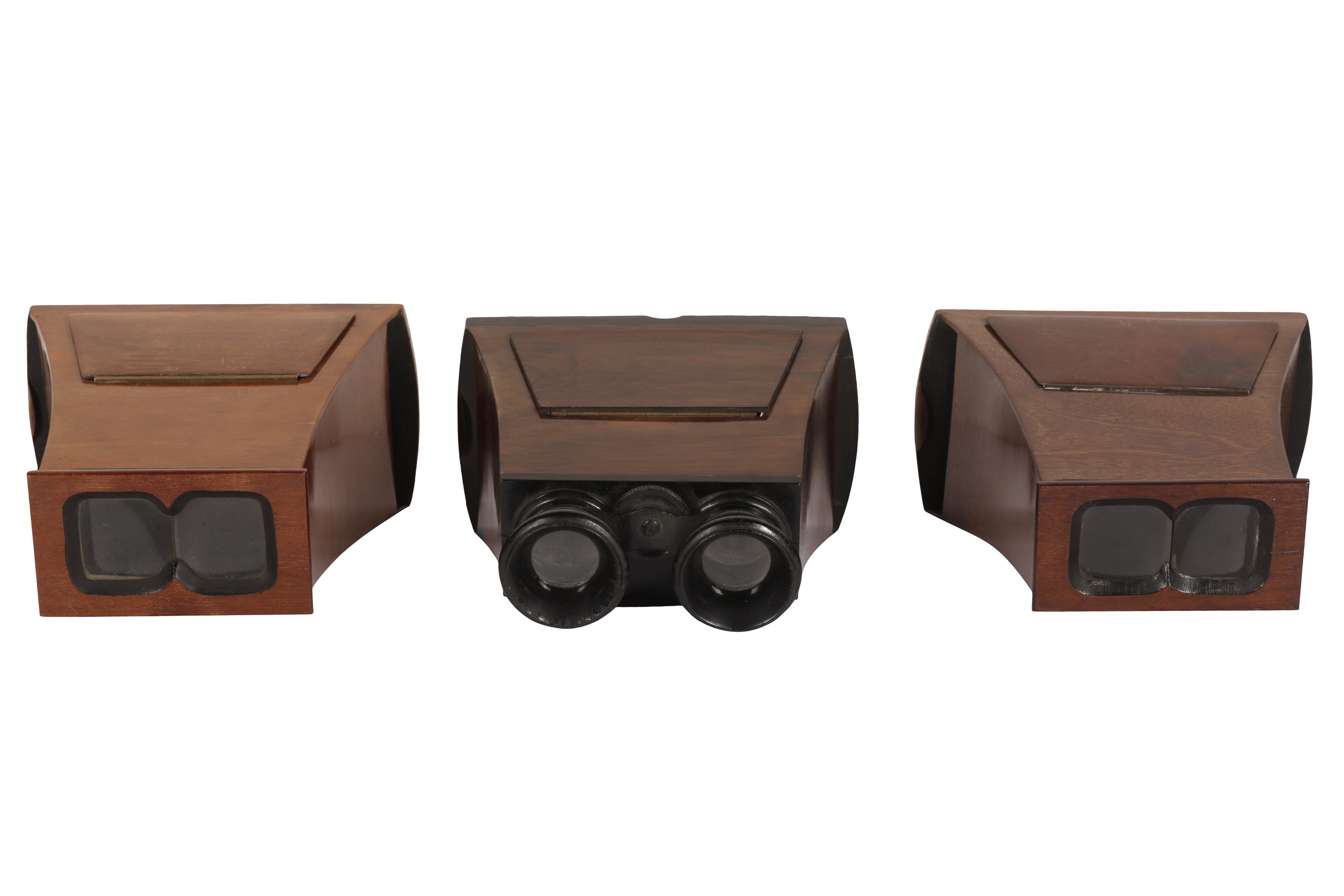 Lot 78 - Group of Three Brewster "Claudet Style"