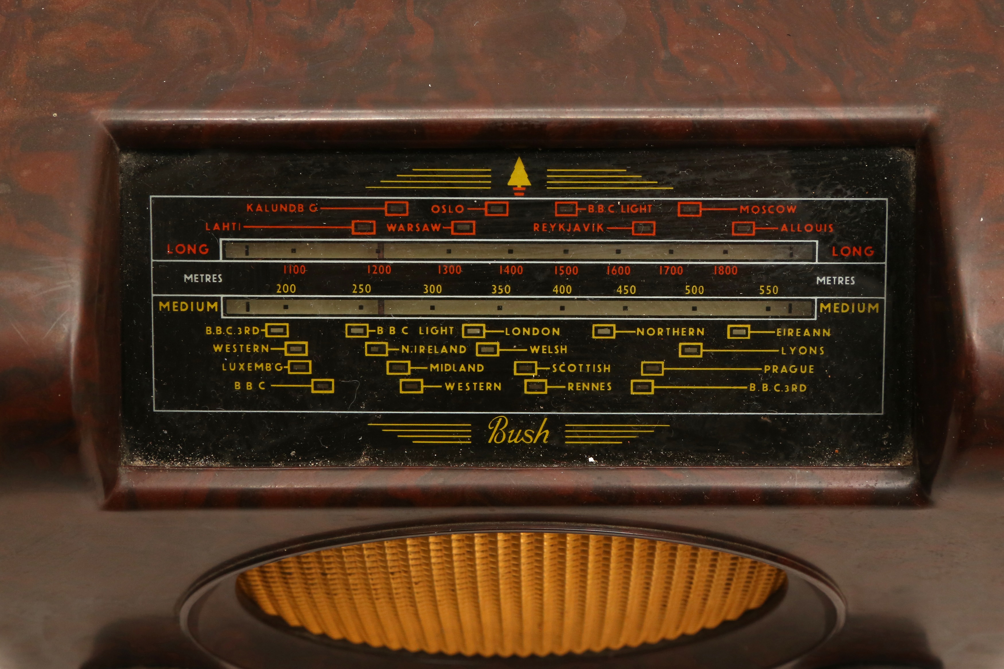 Lot 152 - A BUSH D.A.C. 90A MAINS RADIO, 1950s