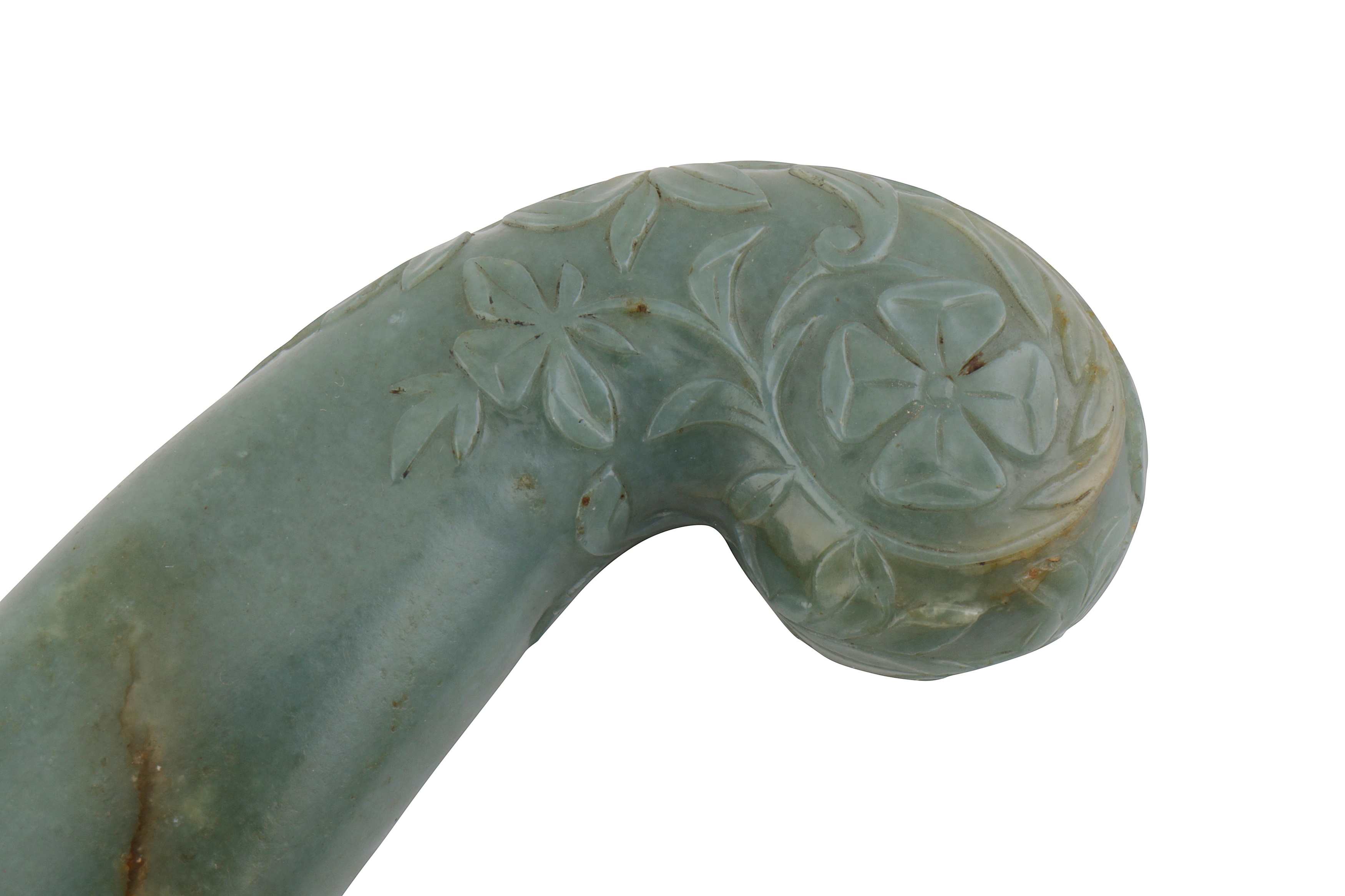 Lot 273 - A MUGHAL JADE-HILTED DAGGER (KHANJAR)