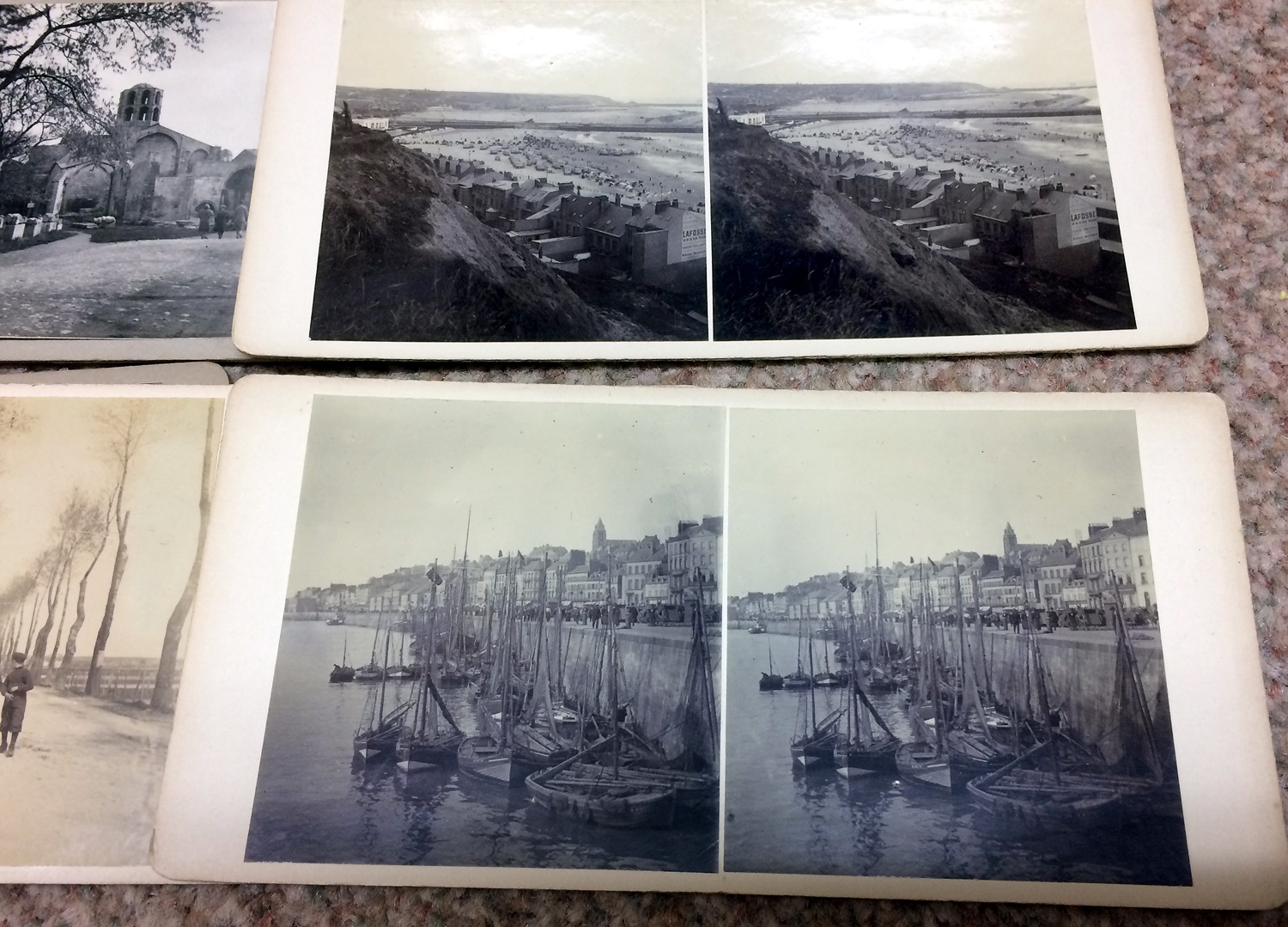 Lot 443 - Group of 31 French Stereo Views.