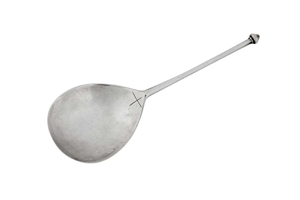 Lot 324 - A Henry IV late 14th / early 15th century