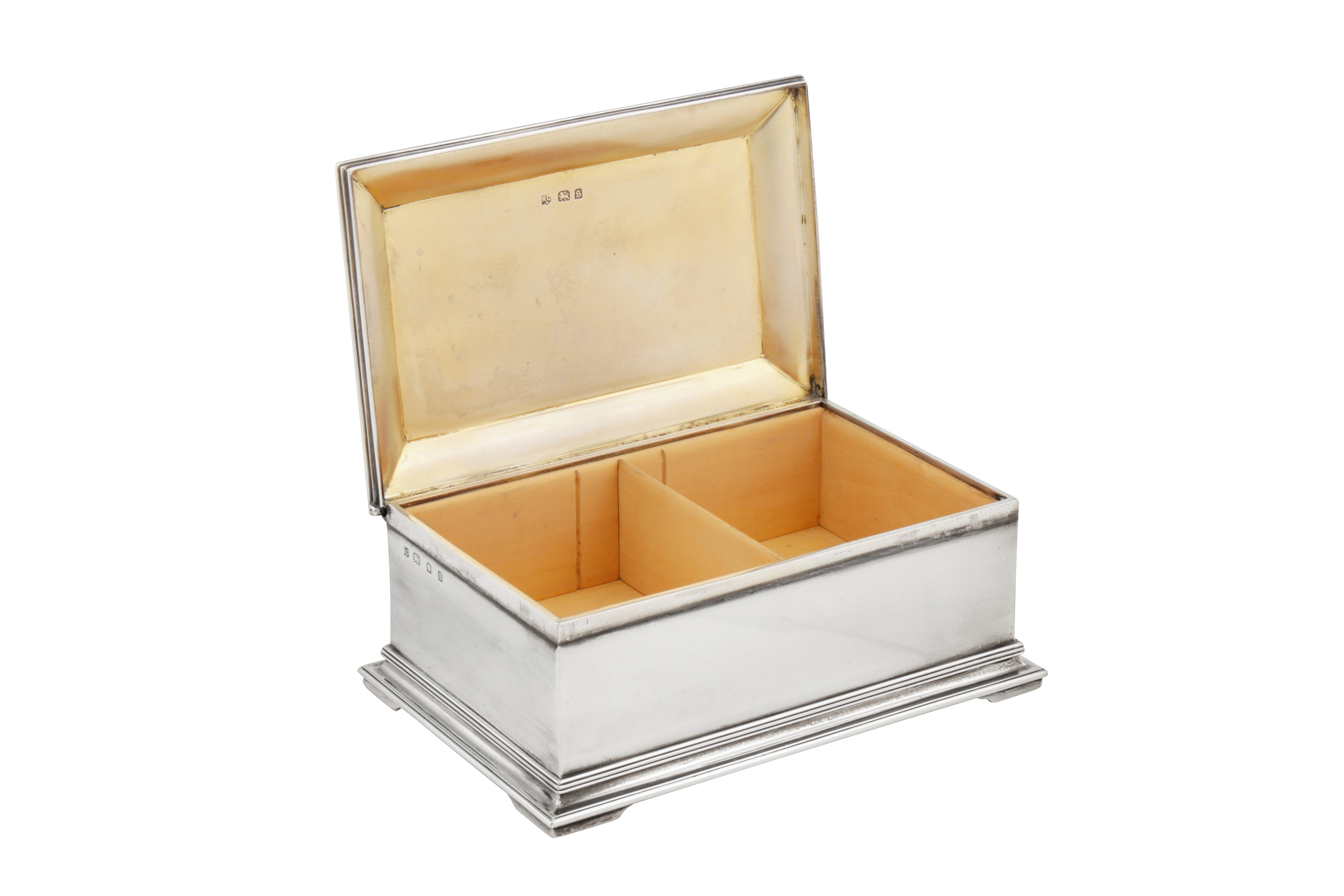 Lot 62 - A George V sterling silver cigarette box,