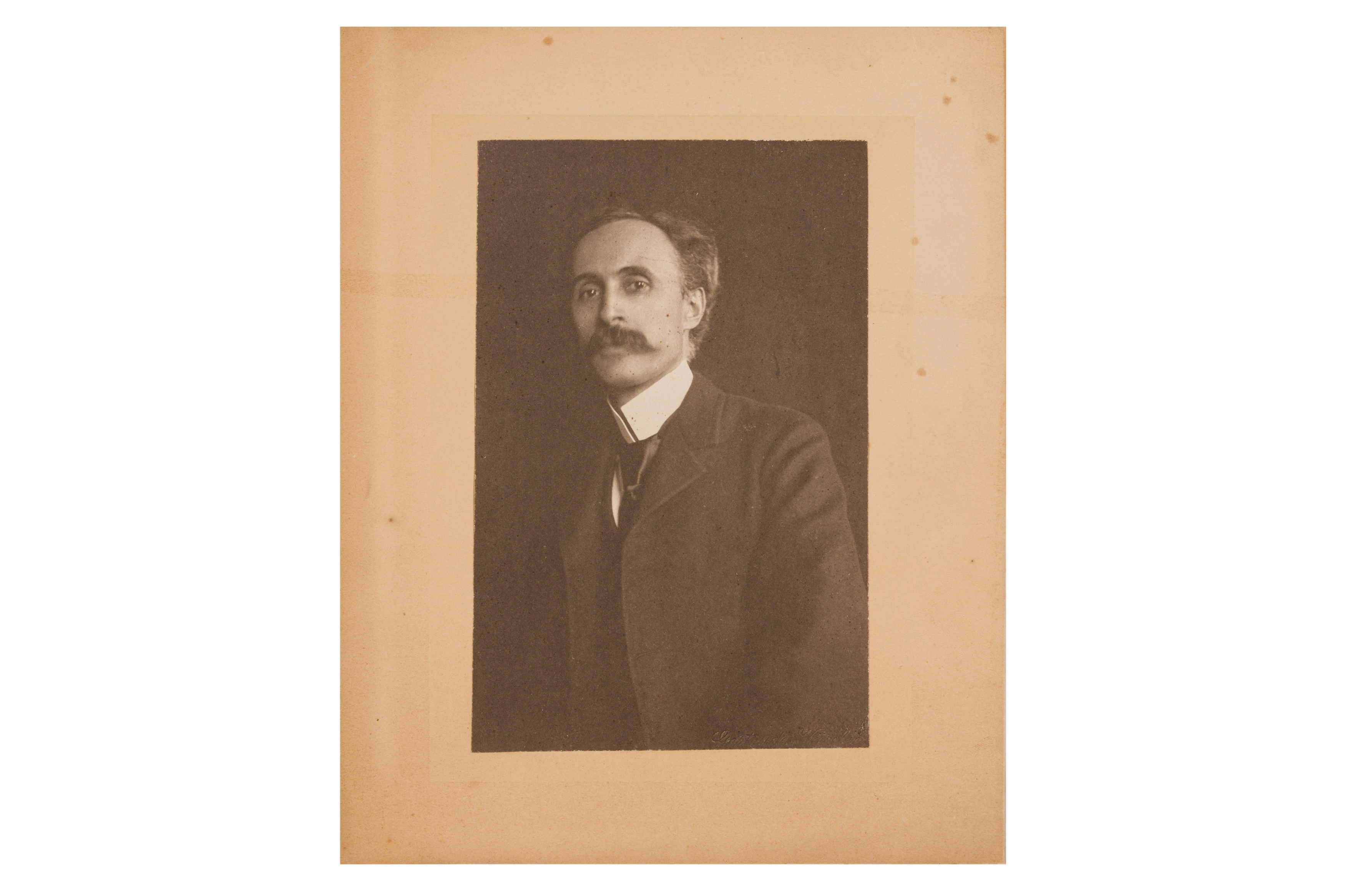 Lot 562 - Gertrude Käsebier (1852-1934)