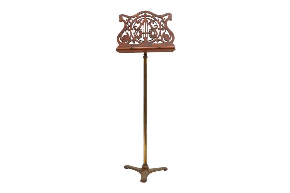 Lot 269 - A MID 19TH CENTURY ROSEWOOD AND MAHOGANY