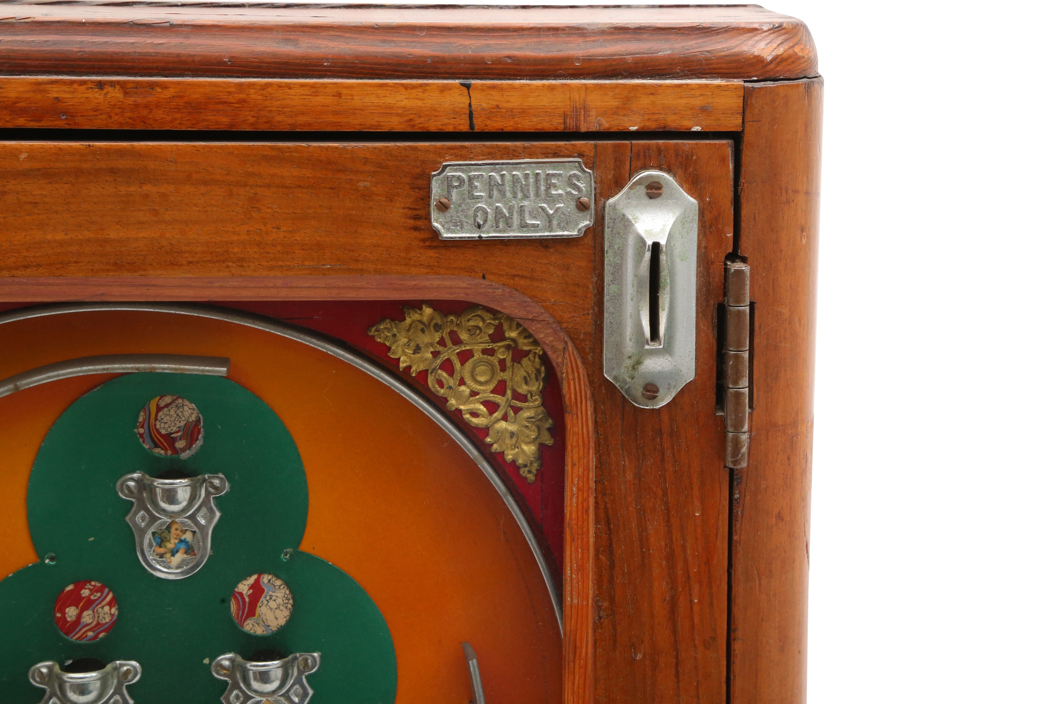 Lot 134 - A VINTAGE PENNY SLOT MACHINE