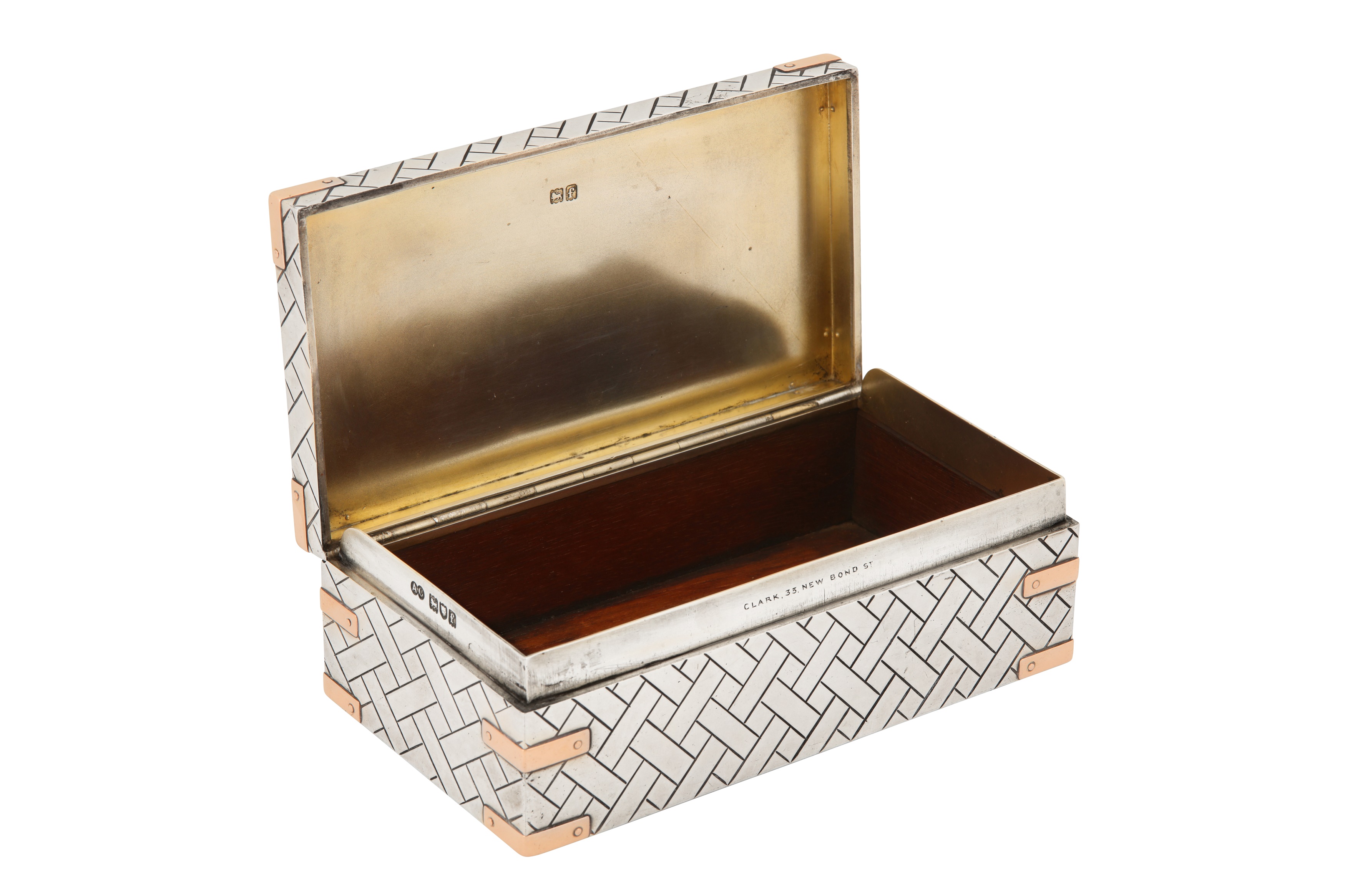 Lot 3 - An Edwardian gold mounted sterling silver