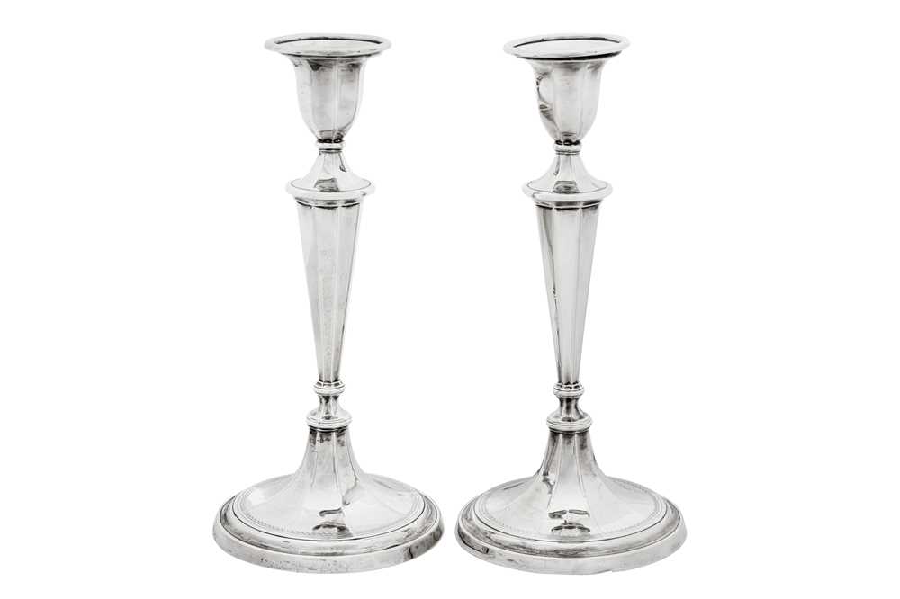 Lot 122 - A pair of Edwardian sterling silver
