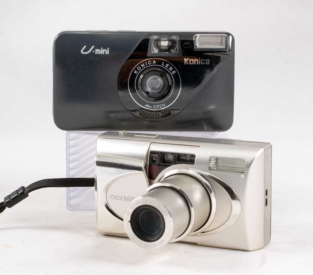 Lot 337 - Group of Three Compact Film Cameras.