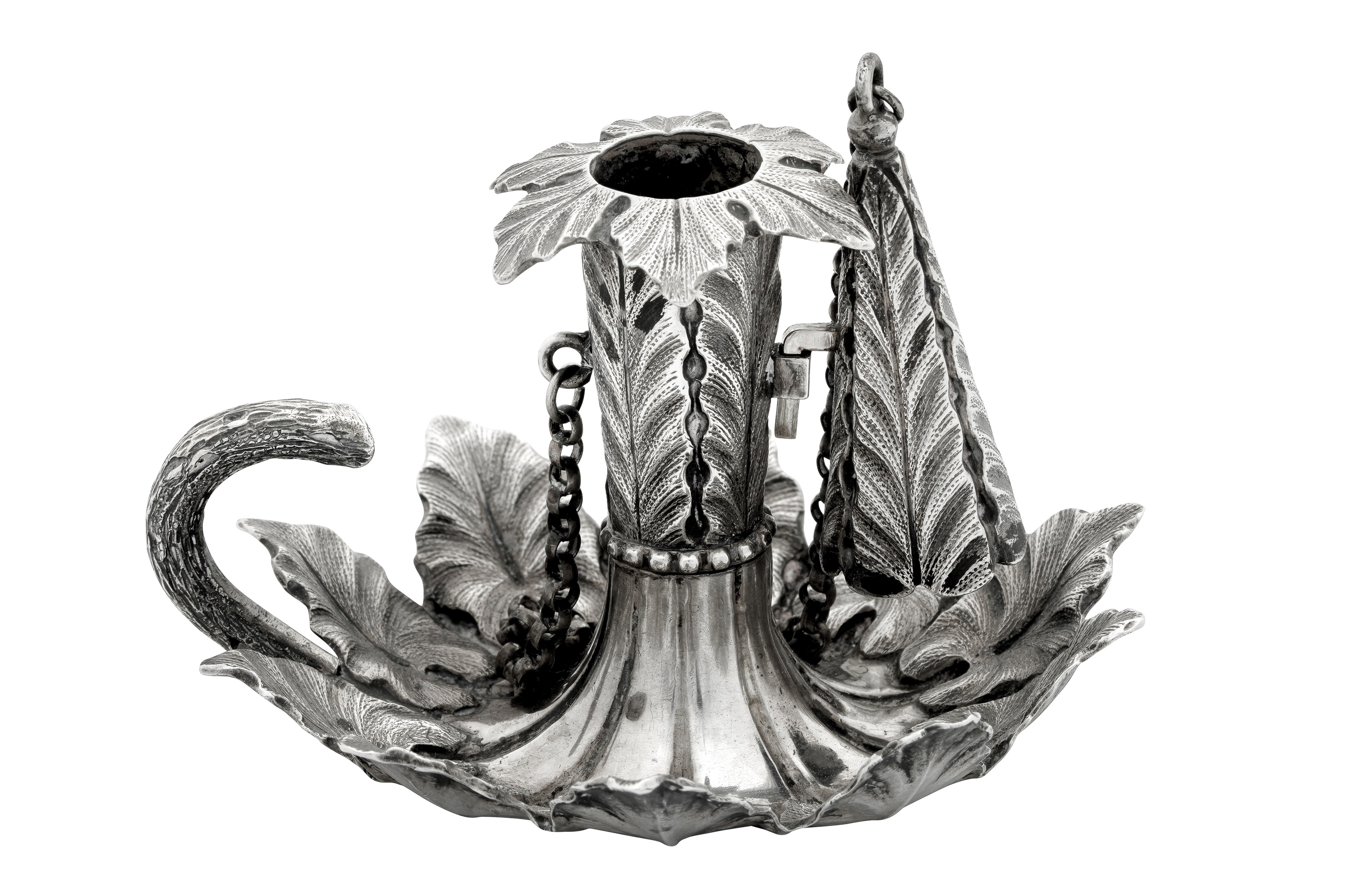 Lot 65 - A Victorian sterling silver ‘naturalistic’