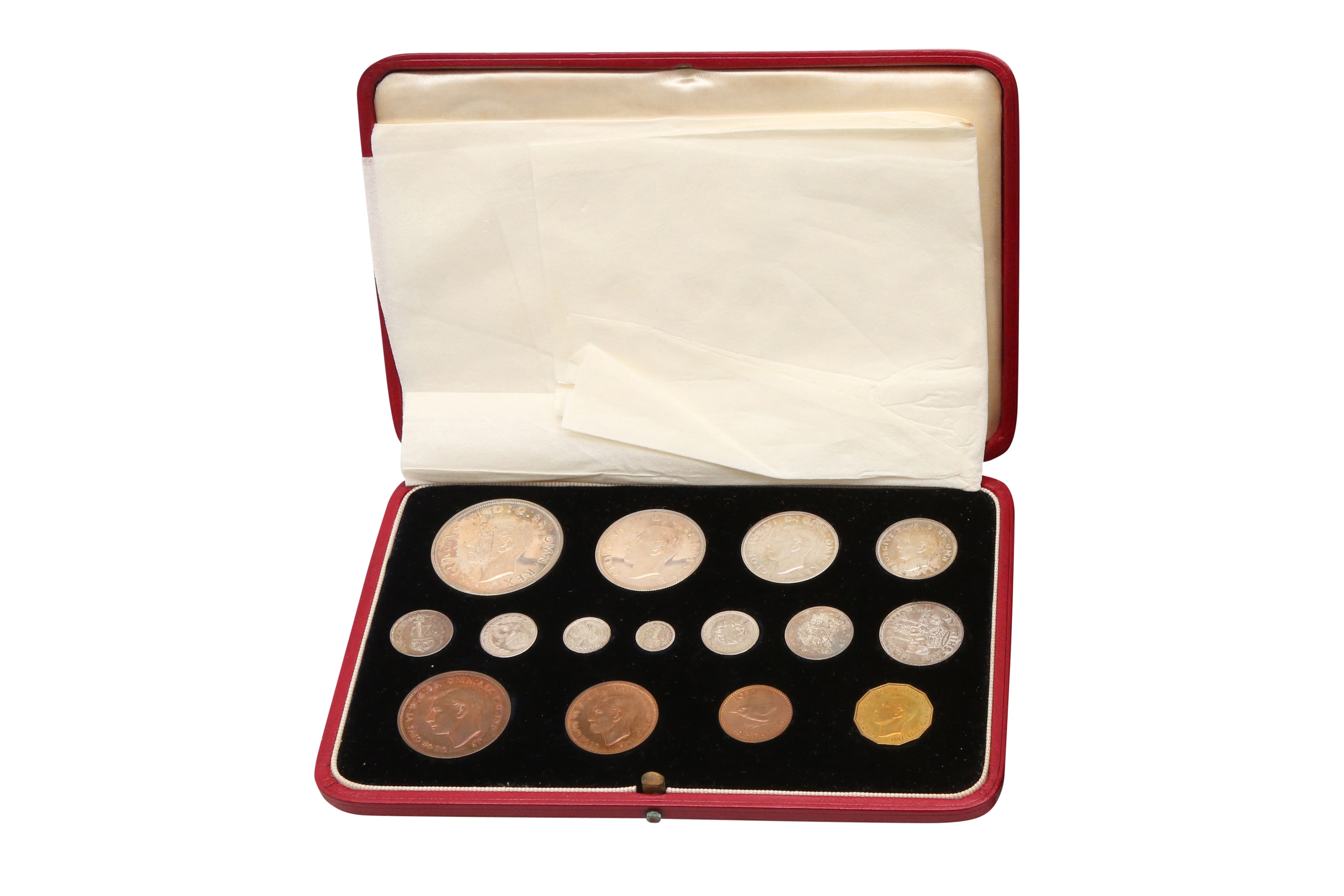 Lot 100 - A CASED SET OF SPECIMEN COINS
