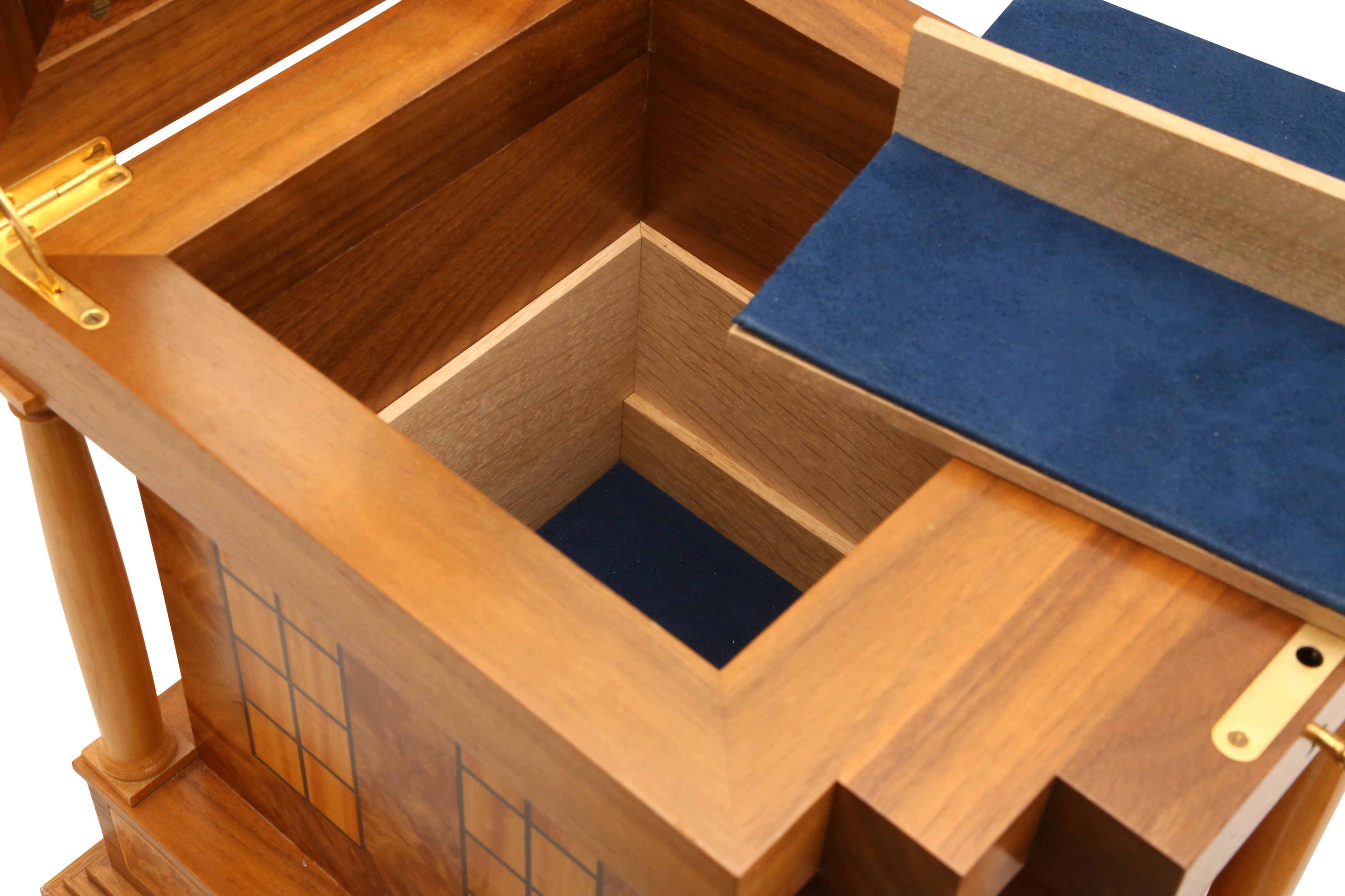 Lot 341 - DAVID LINLEY (BRITISH b. 1961) FOR DUNHILL