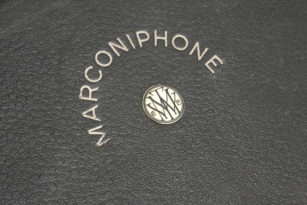 Lot 89 - A "MARCONIPHONE" BROADCAST RECEIVER