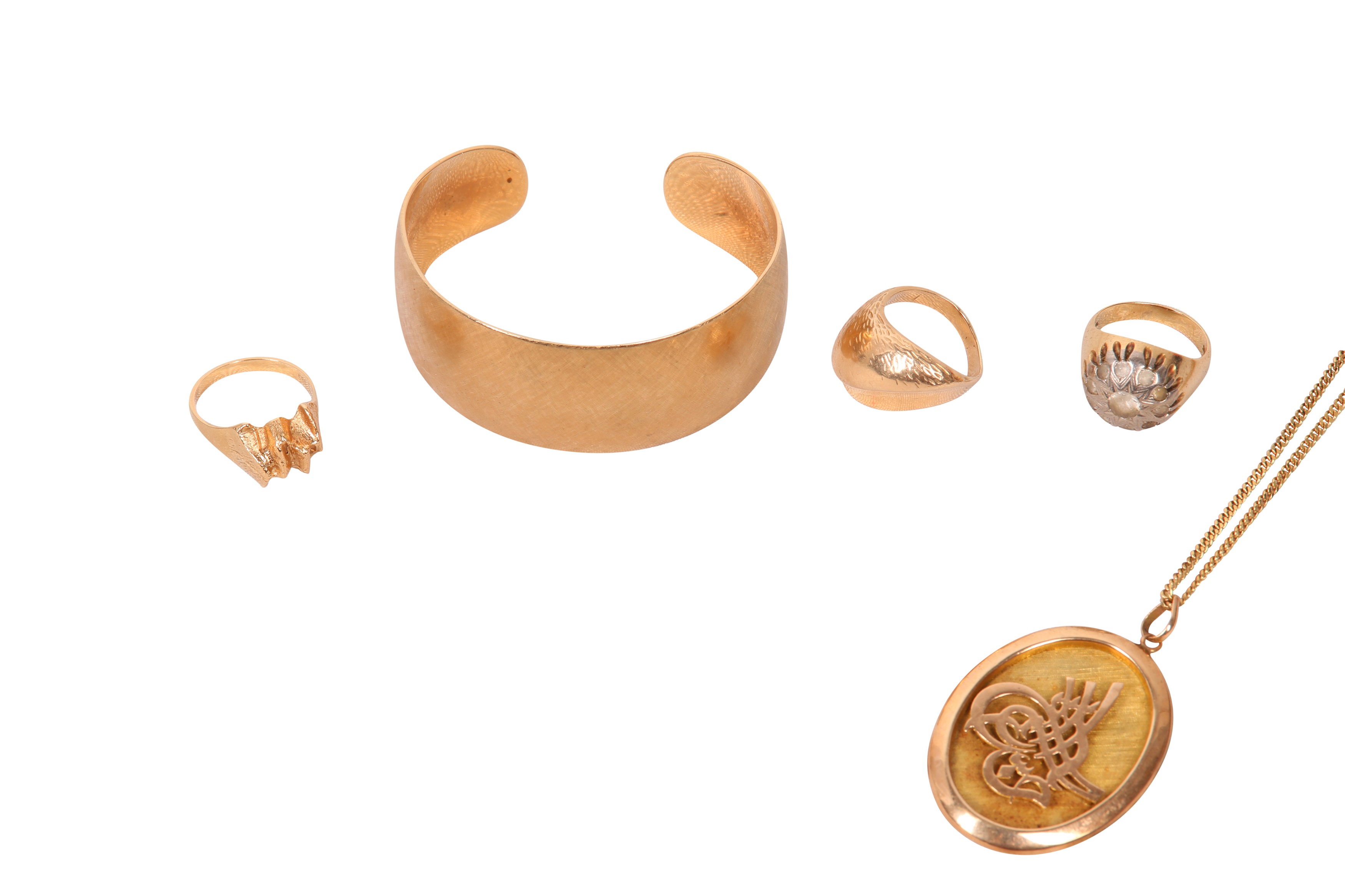 Lot 1 - A GROUP OF JEWELLERY