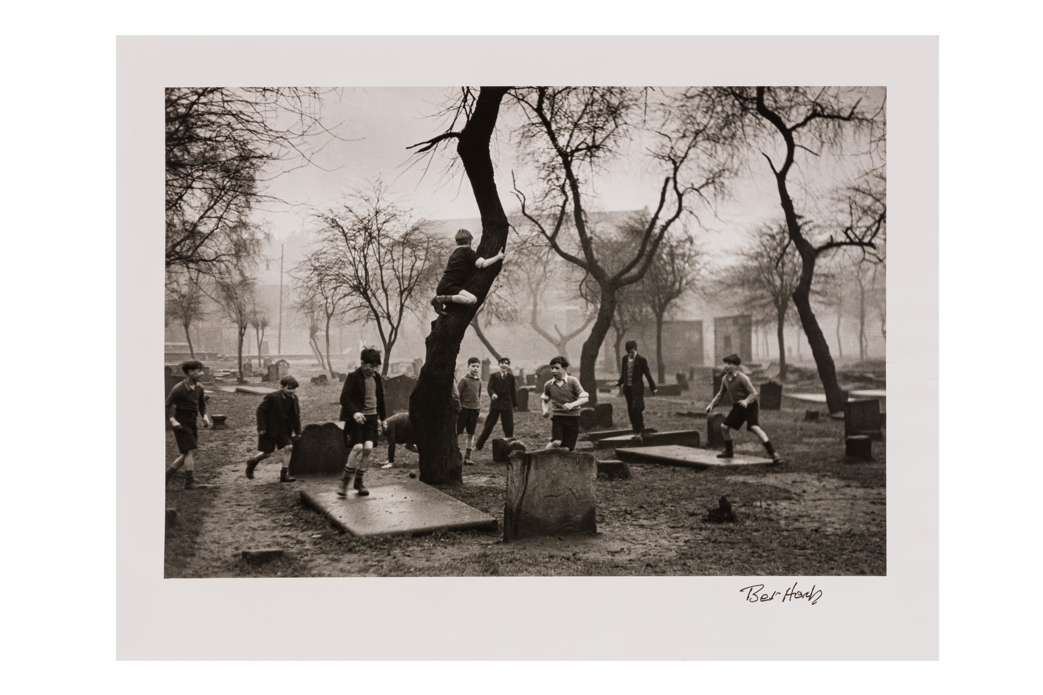 Lot 193 - Bert Hardy (1913-1990)
