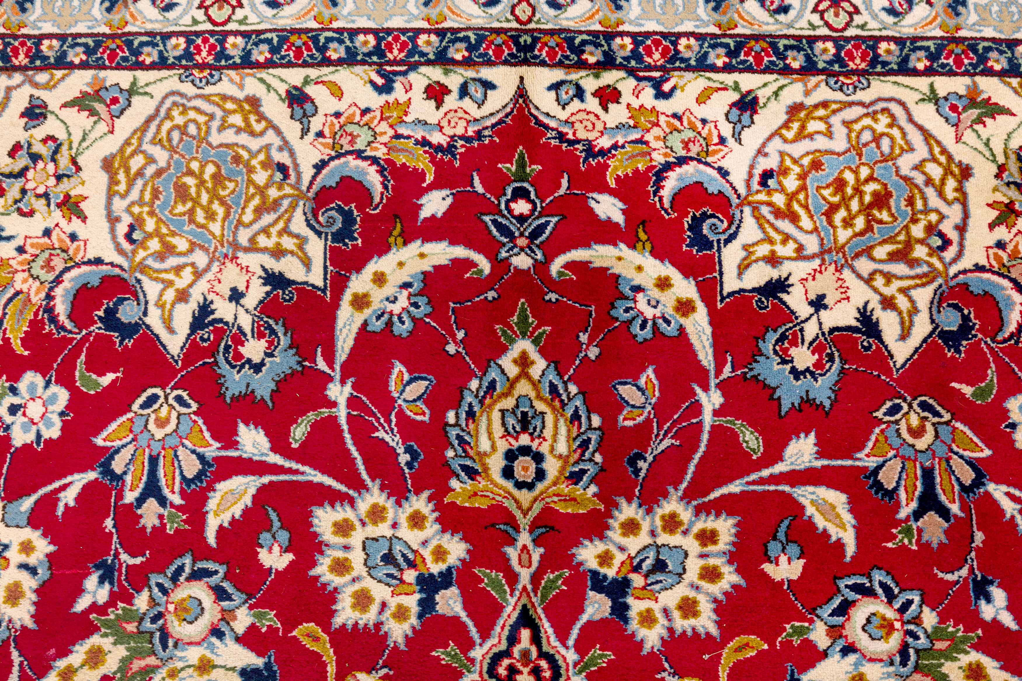 Lot 86 - A FINE ISFAHAN CARPET, CENTRAL PERSIA