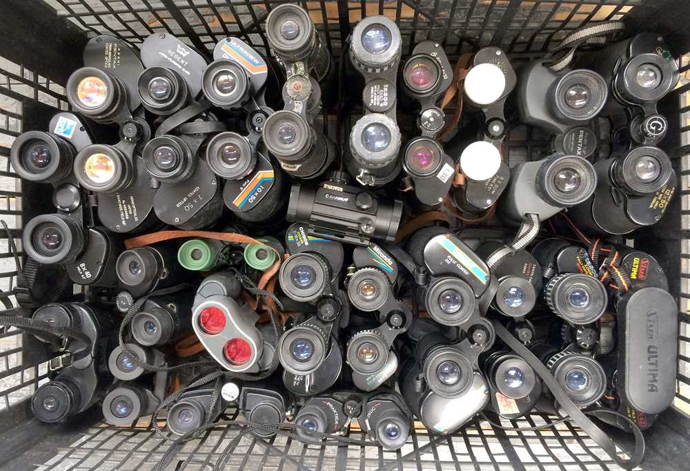 Lot 1367 - A LARGE Crate of Binoculars.