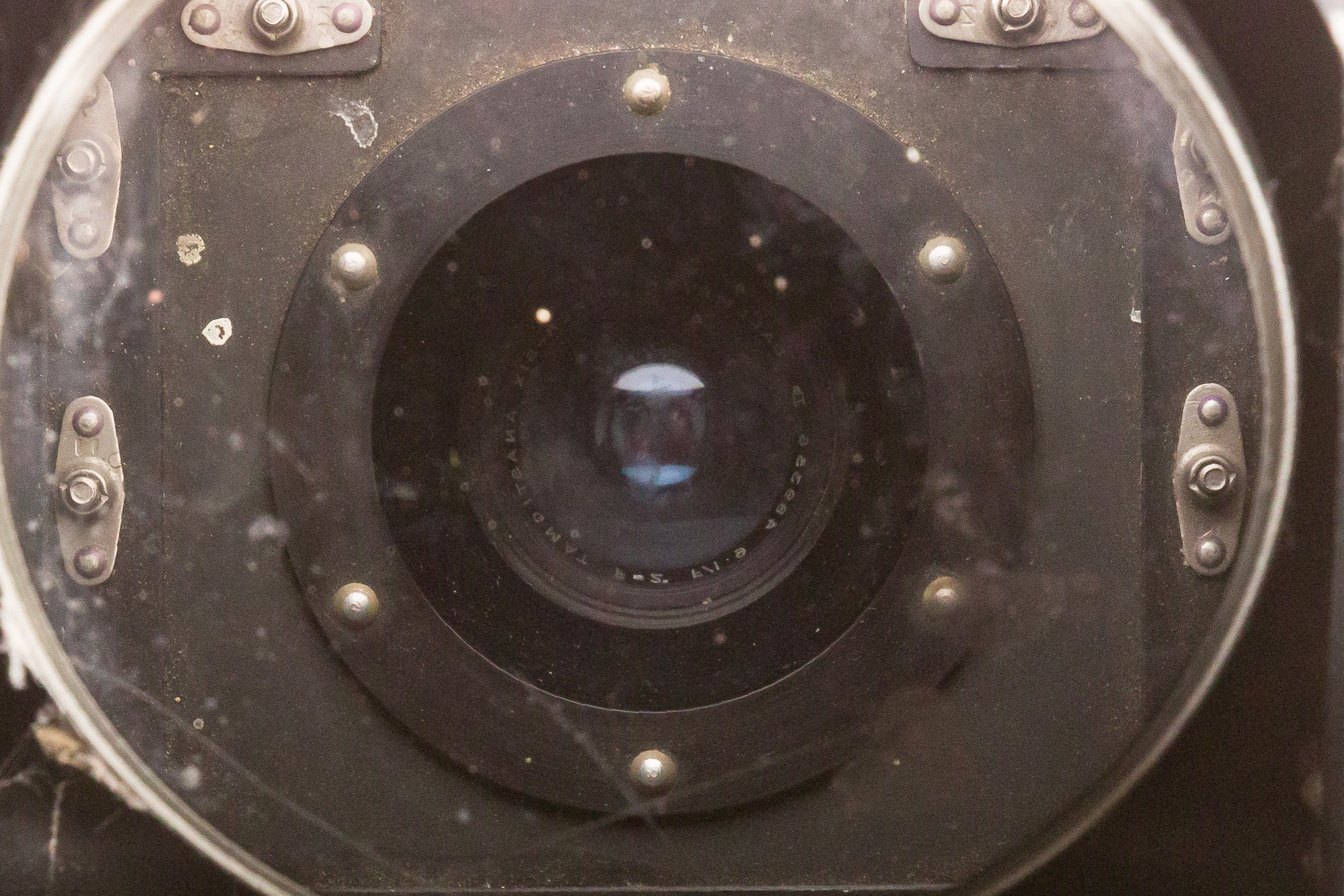 Lot 323 - A Vulcan Bomber R88 Operator's Cameras with
