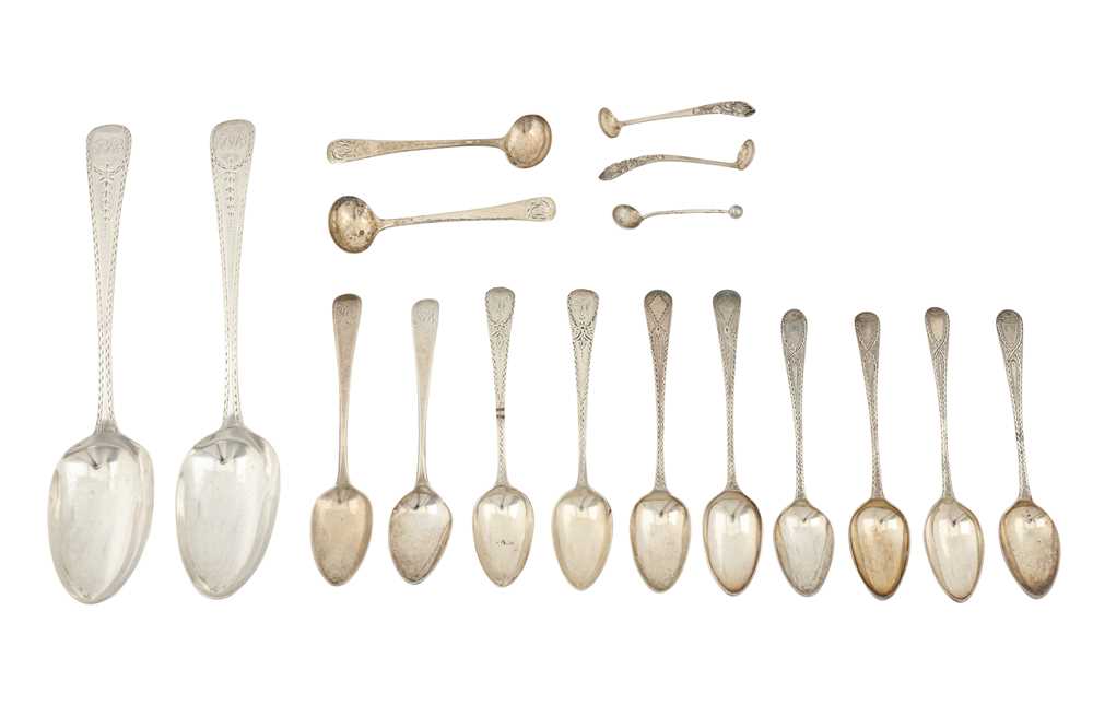 Lot 173 - A PAIR OF GEORGE III STERLING SILVER