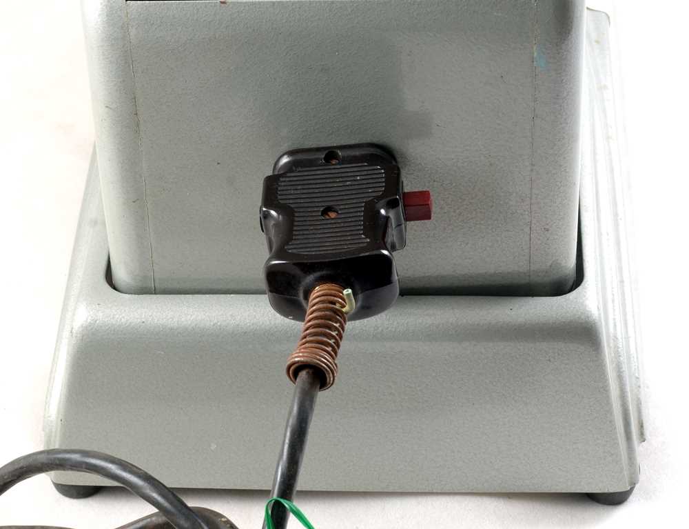 Lot 113 - Pintsch Bamag Stereo Projector Set.