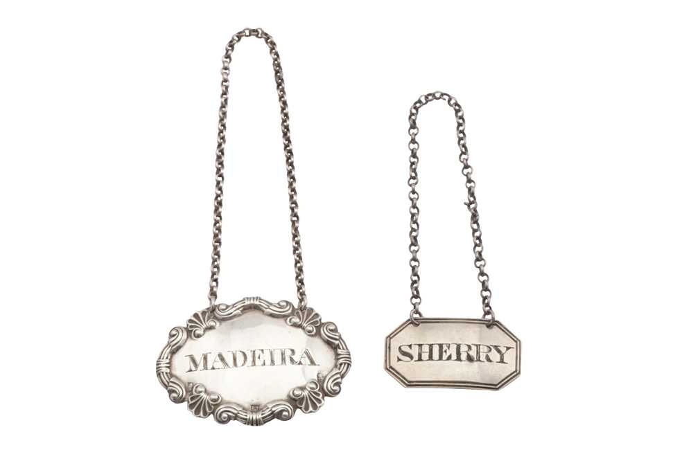 Lot 27 - A GEORGE IV IRISH STERLING SILVER WINE LABEL,