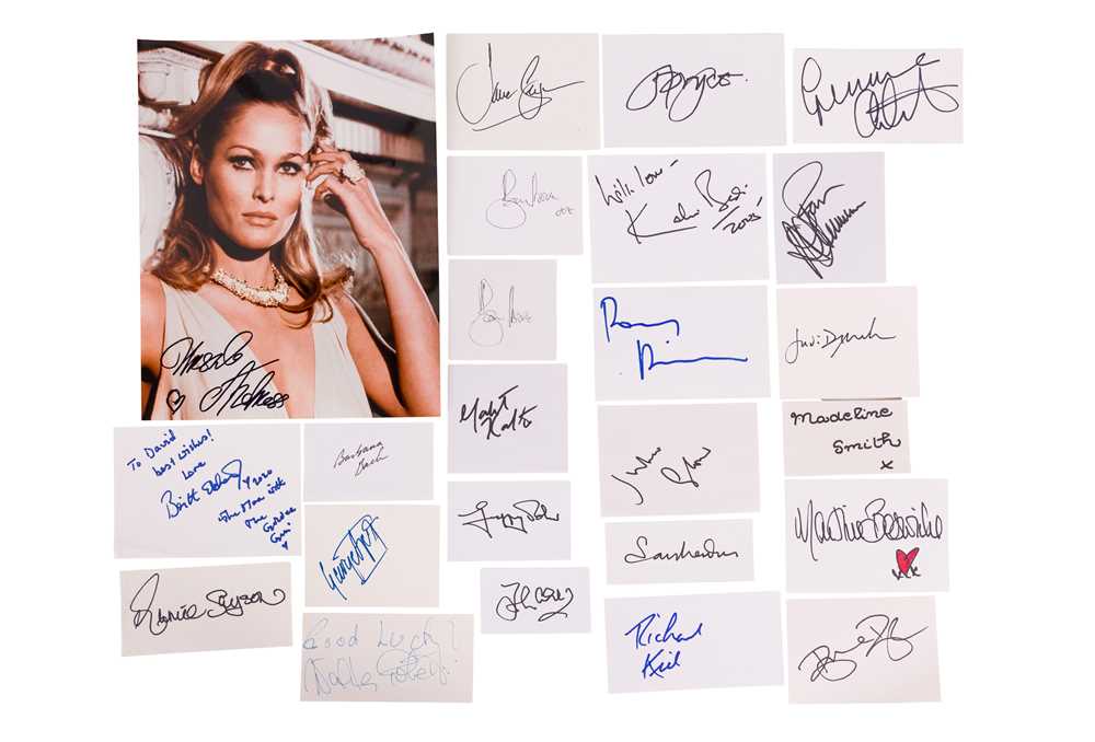 Lot 43 - Autograph Collection.- Horror Movies