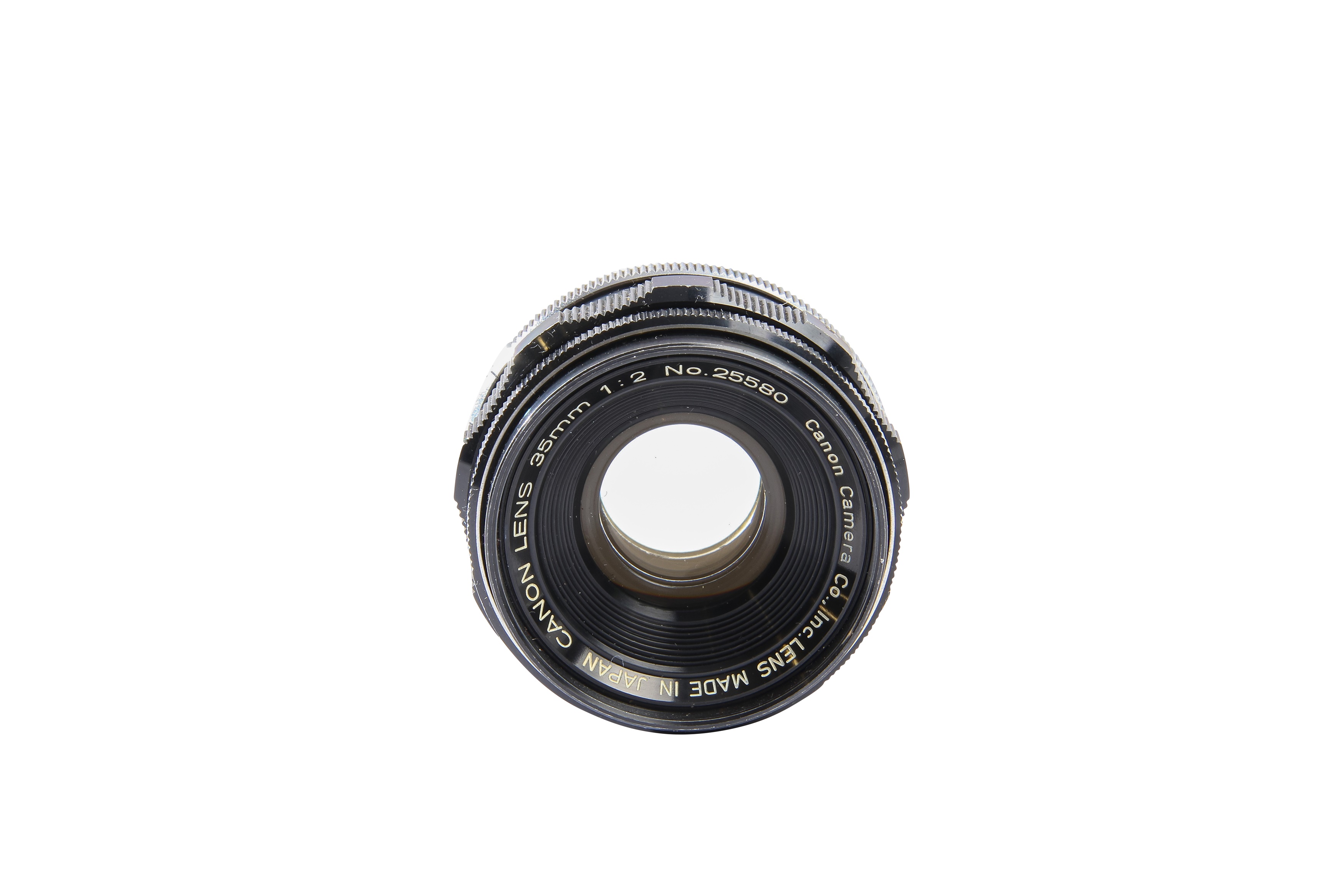 Lot 122 - Canon 35mm f2 M39 Lens.