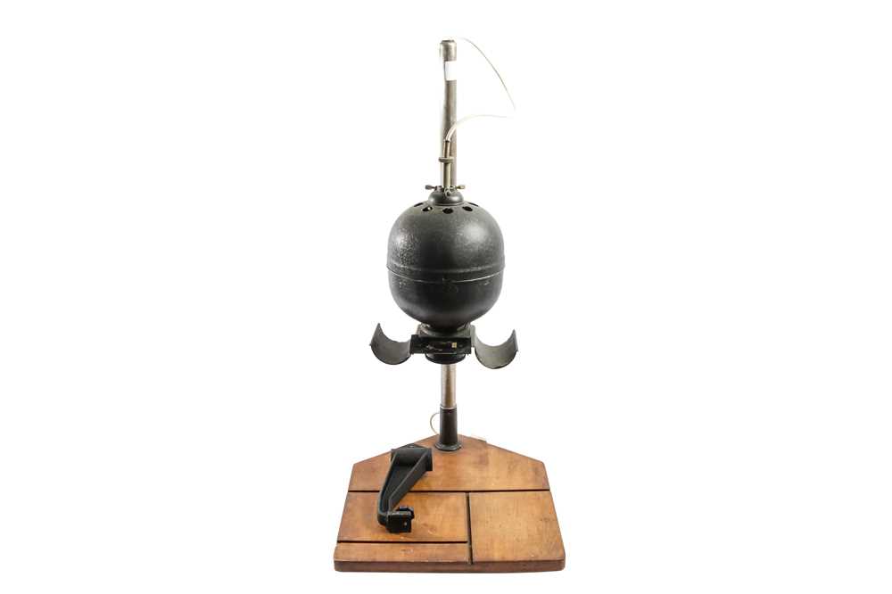 Lot 375 - Leitz Valoy Enlarger.
