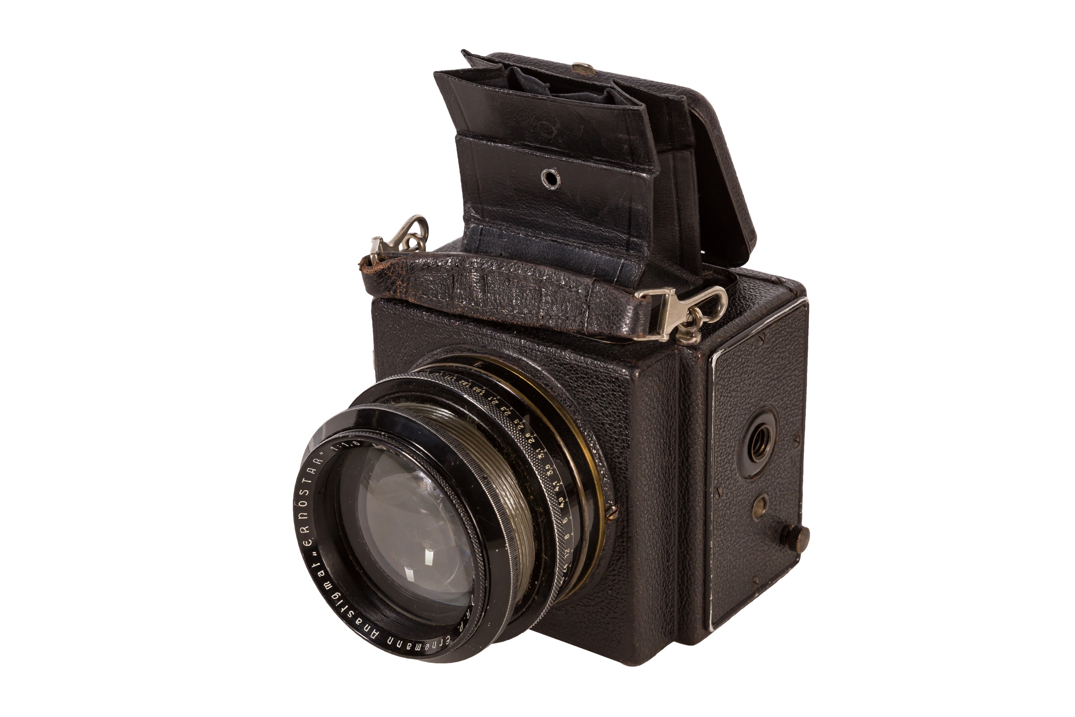 Lot 121 - A Ernemann Ermanox Reflex V.P SLR Camera