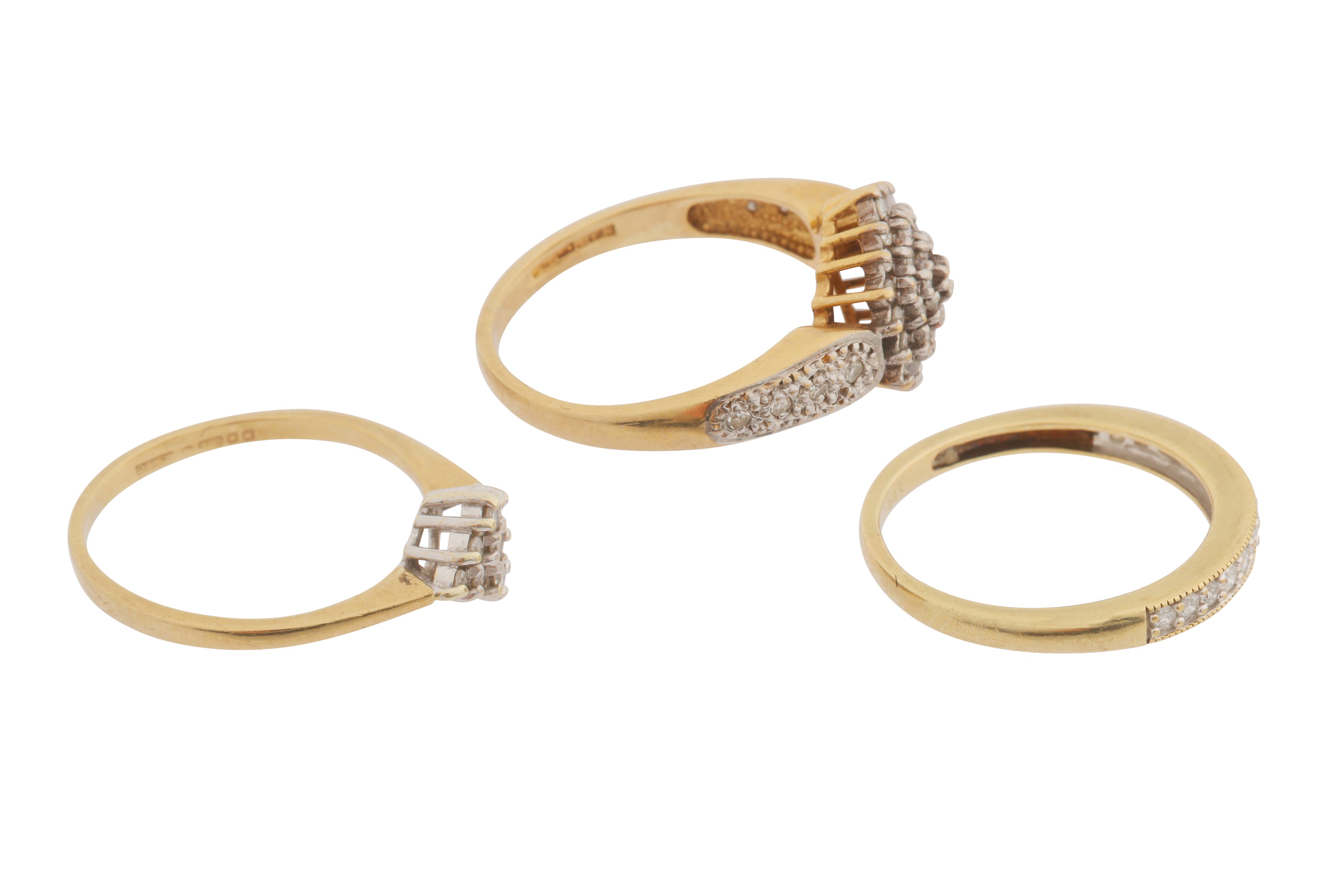 Lot 35 - A COLLECTION OF THREE RINGS