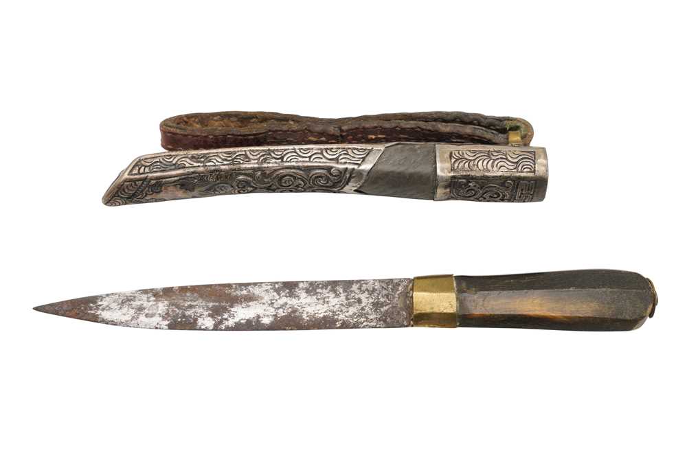 Lot 216 - A 19TH CENTURY TIBETAN DAGGER