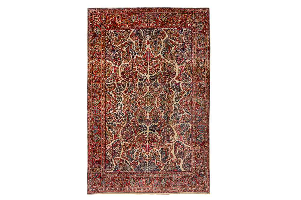 Lot 63 - A FINE SAROUK CARPET, WEST PERSIA