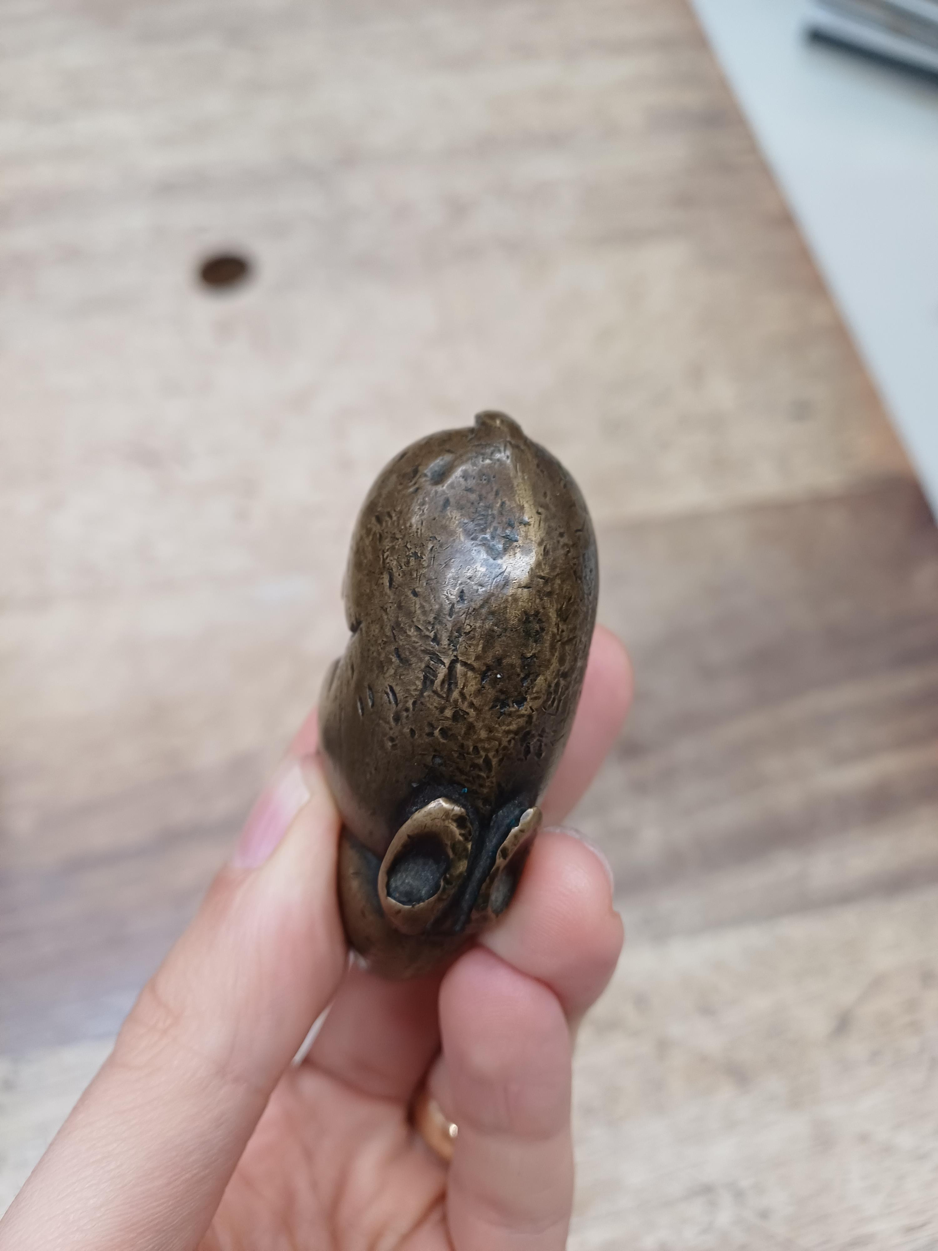 Lot 162 - A CHINESE BRONZE 'RABBIT' SCROLL WEIGHT