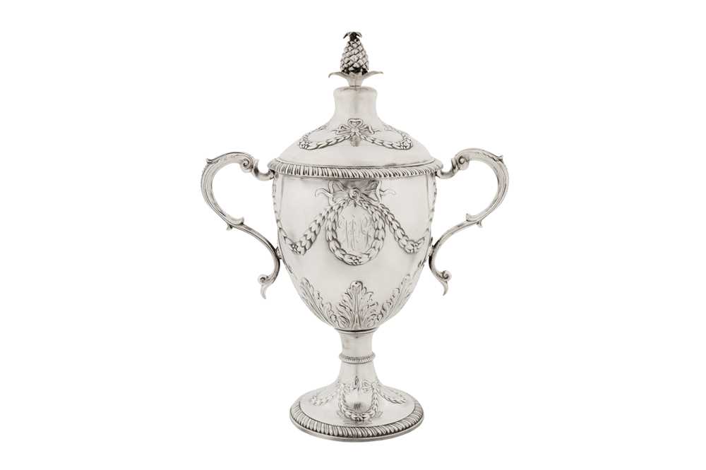 Lot 449 - Earl Fortescue – A George III sterling