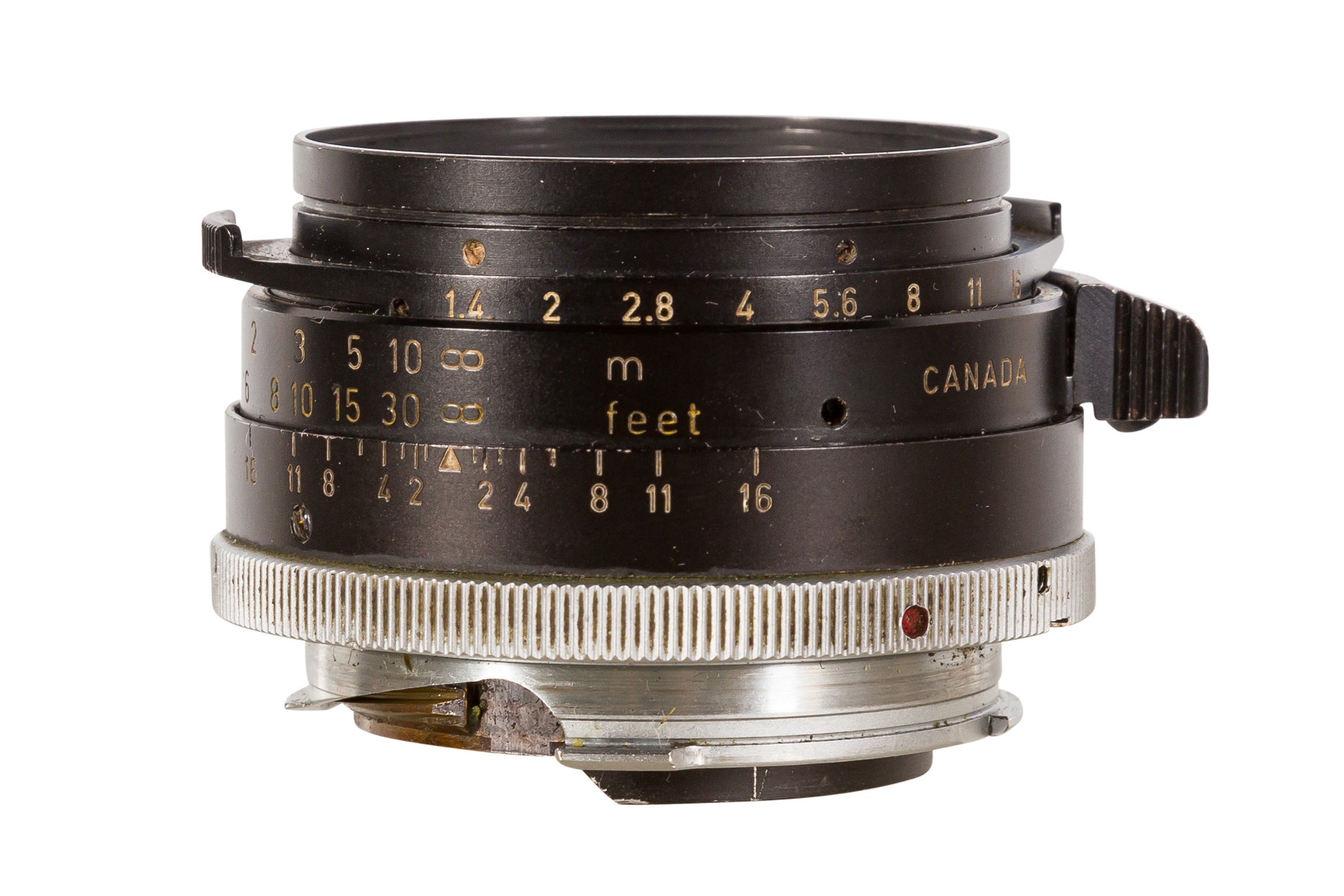 Lot 155 - A Leitz 35mm f/1.4 Summilux Infinity Lock