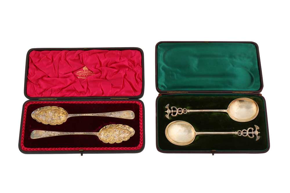 Lot 142 - A cased pair of Victorian sterling silver