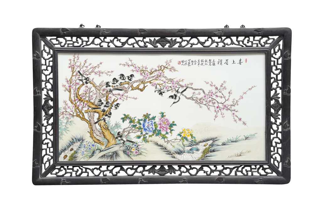 Lot 260 - A 20TH CENTURY CHINESE FAMILLE ROAD PANEL