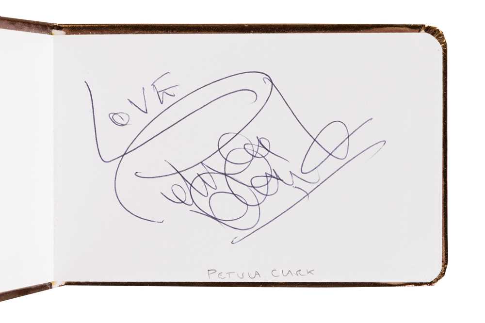 Lot 42 - From a Gentleman's Collection. Autograph