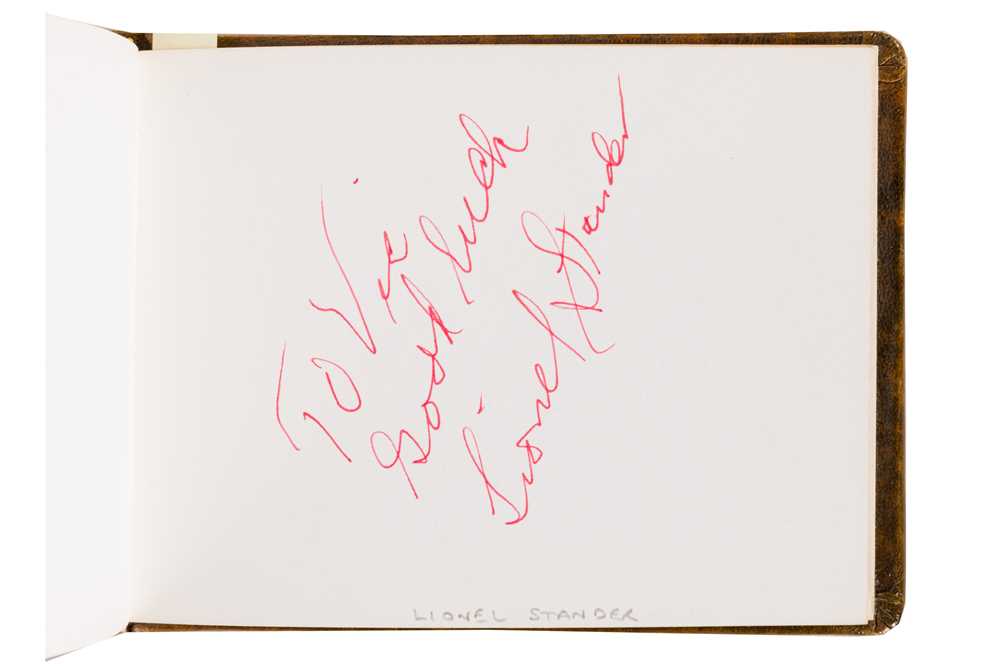 Lot 32 - From a Gentleman's Collection. Autograph